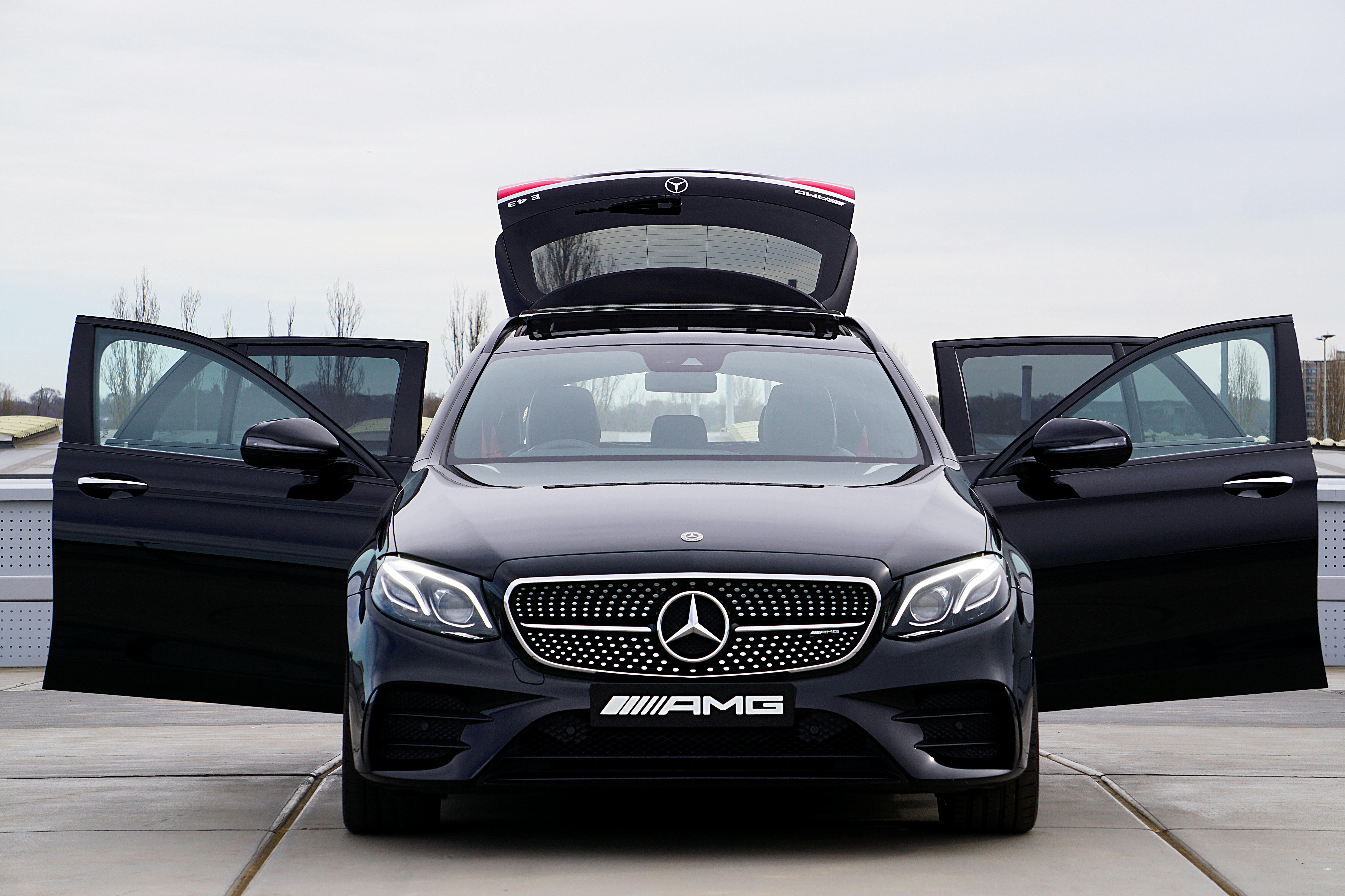 Black Mercedes-Benz Vehicle · Free Stock Photo