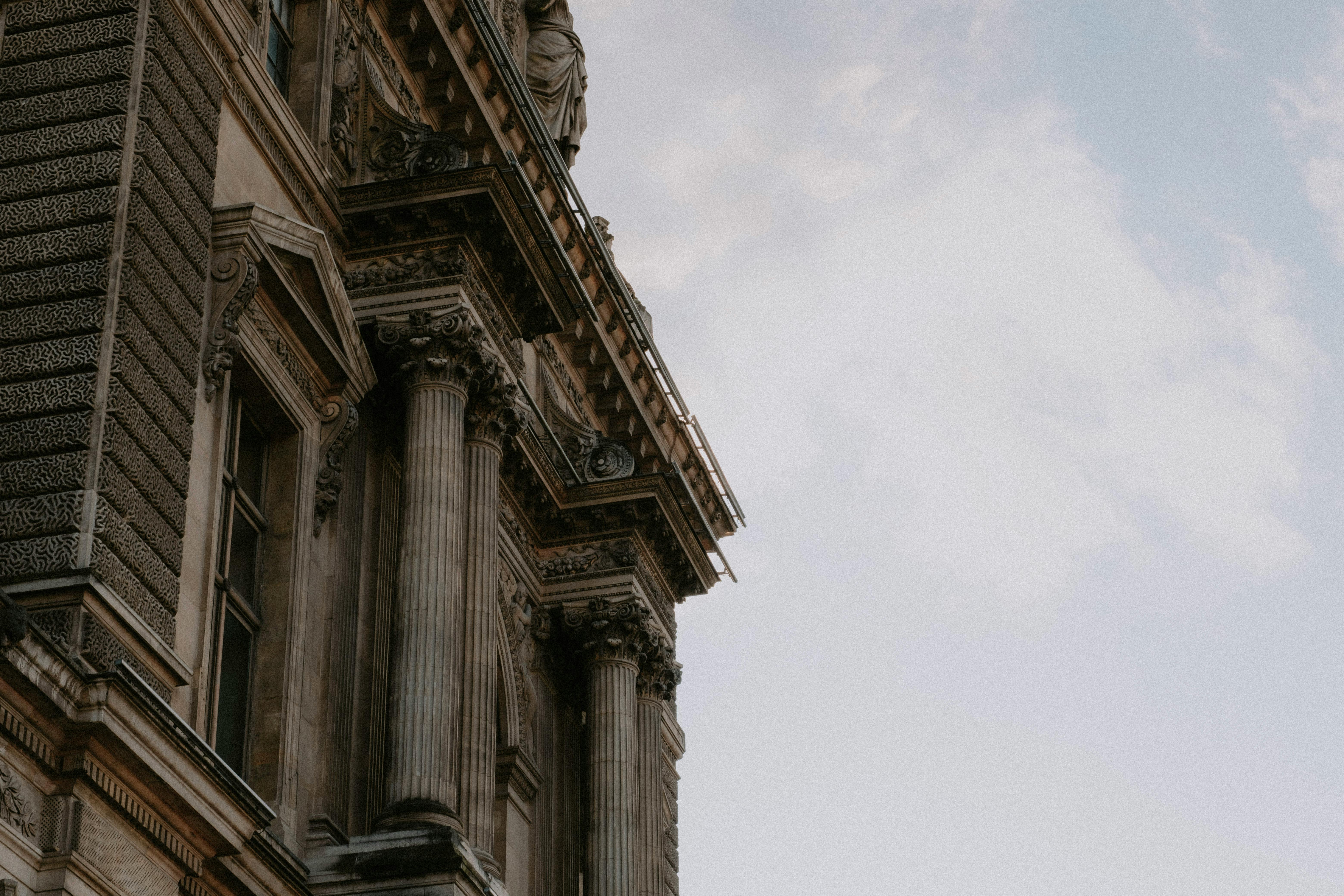 Beautiful Building · Free Stock Photo