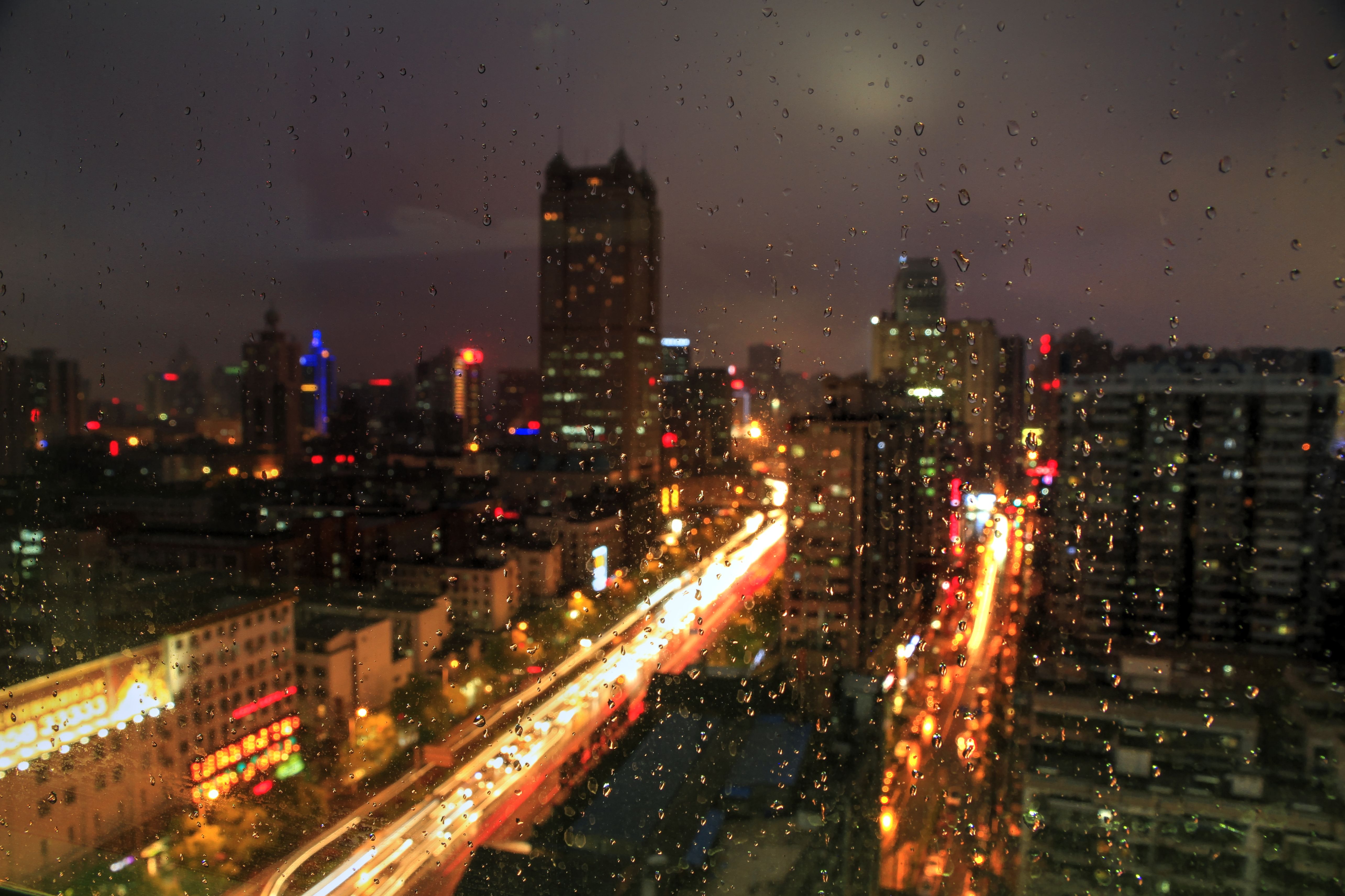 Raindrops on Glass Window during Night Time · Free Stock Photo