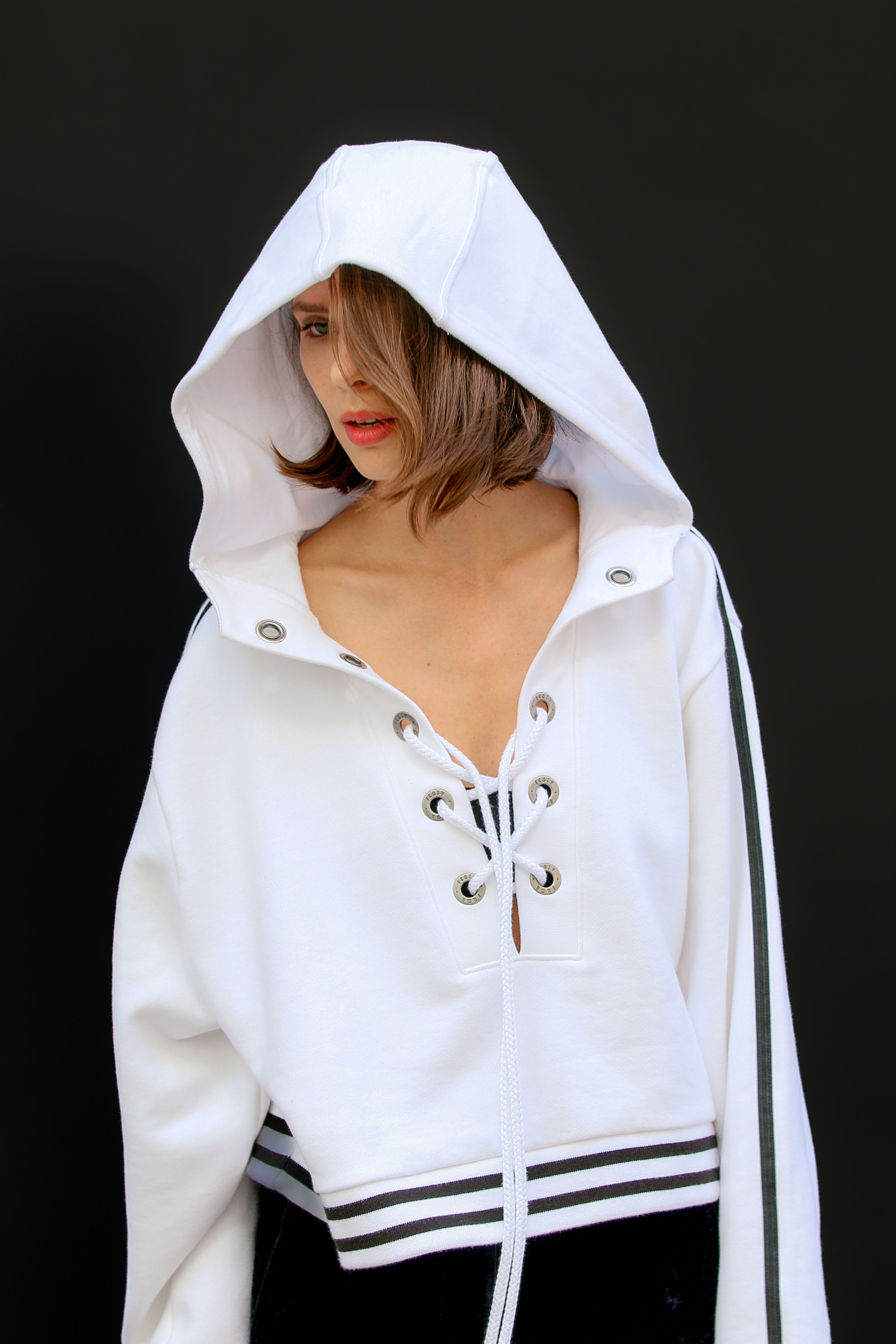 146,523+ Best Free White hoodie Stock Photos & Images · 100% Royalty ...