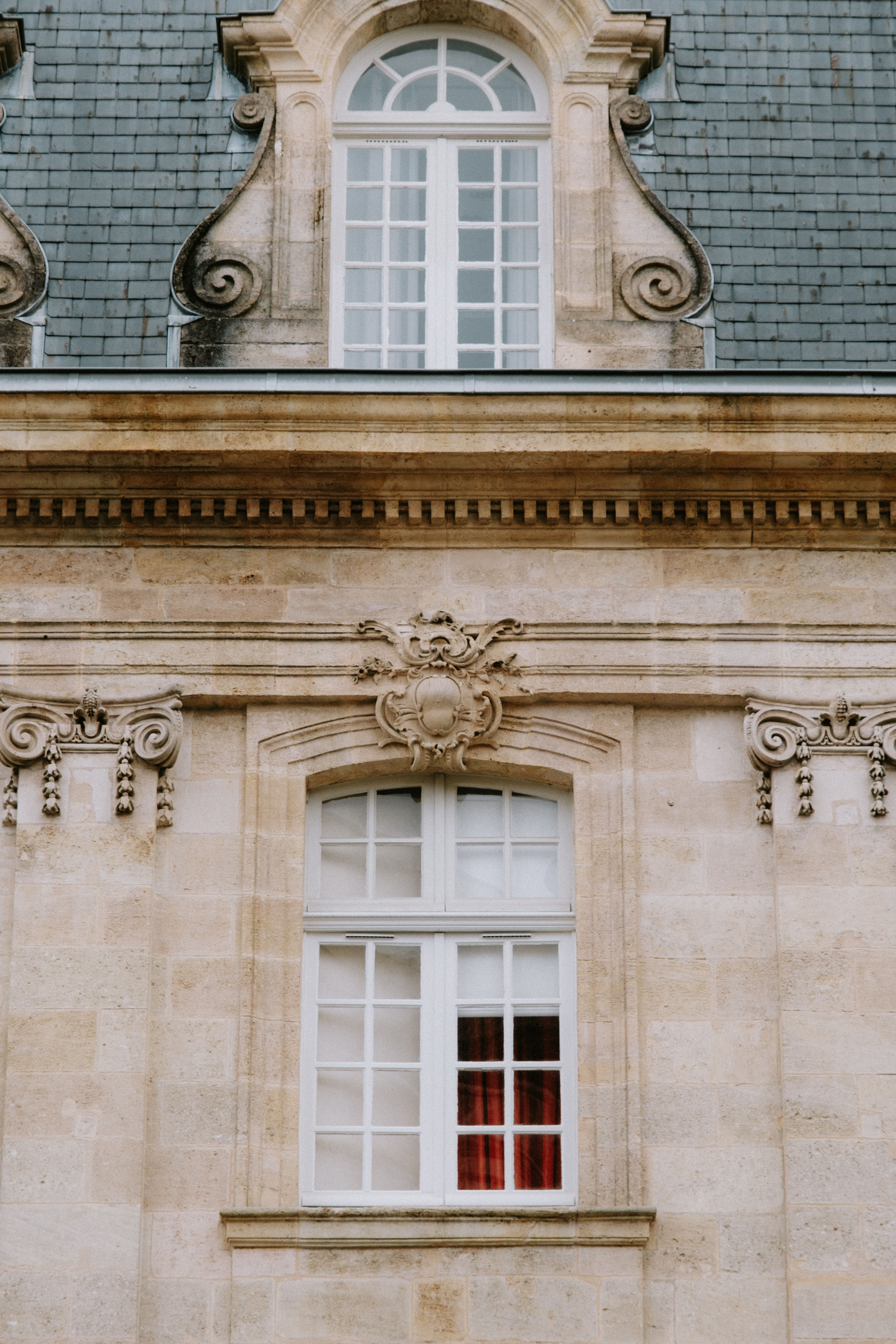 A Beige Concrete Building · Free Stock Photo