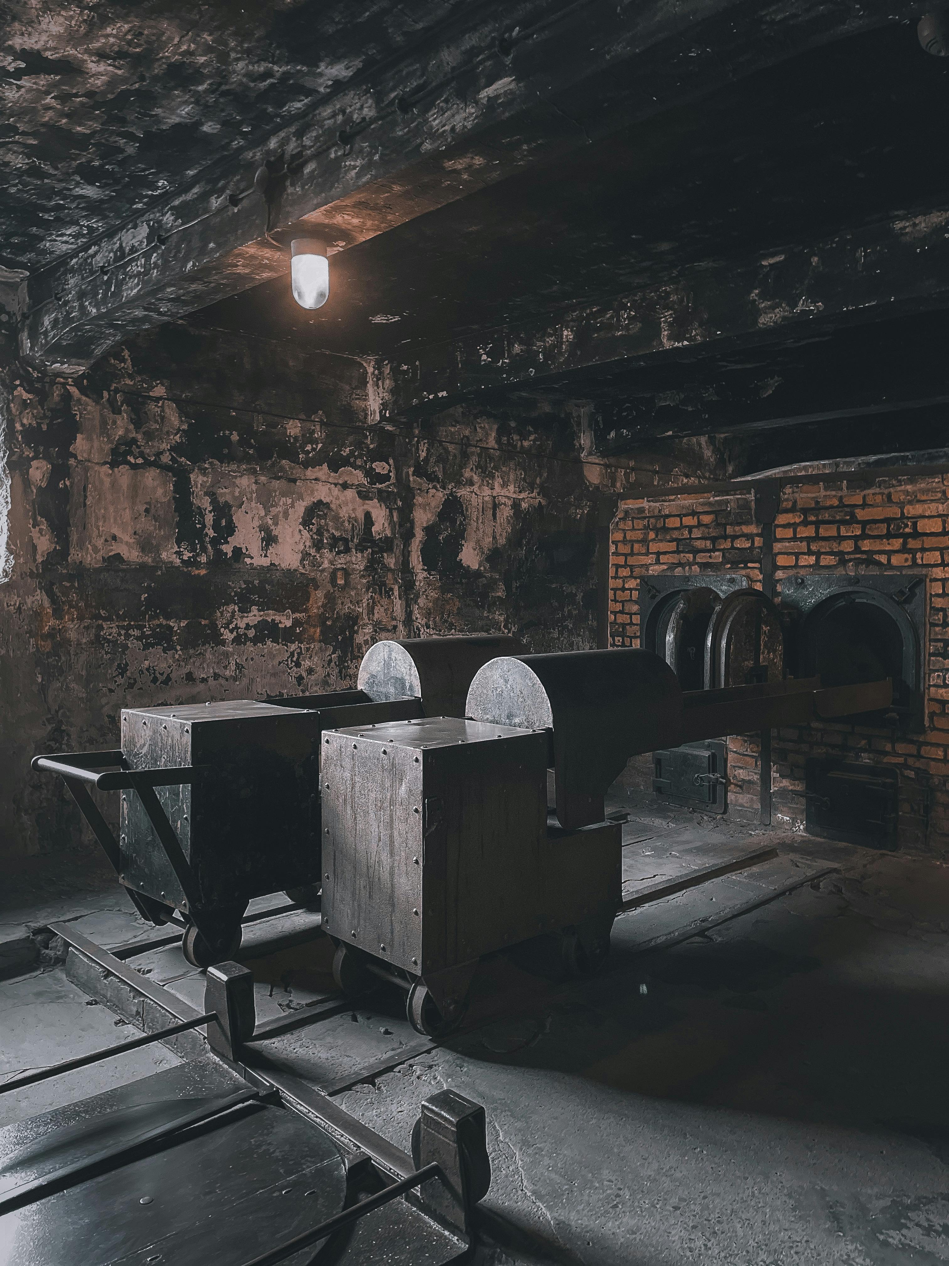 Crematorium Photos, Download The BEST Free Crematorium Stock Photos ...