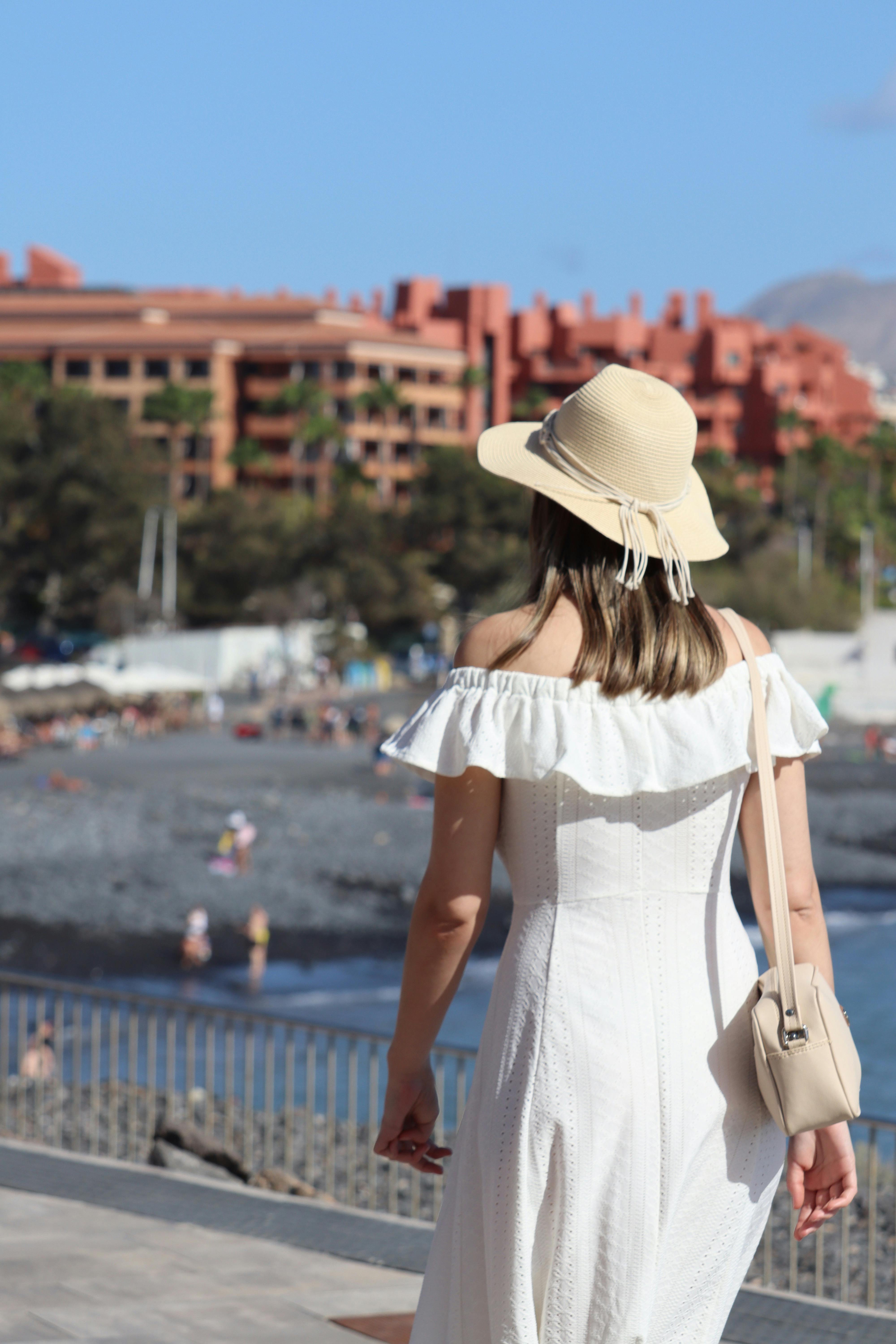 Woman Wearing Summer Clothing · Free Stock Photo