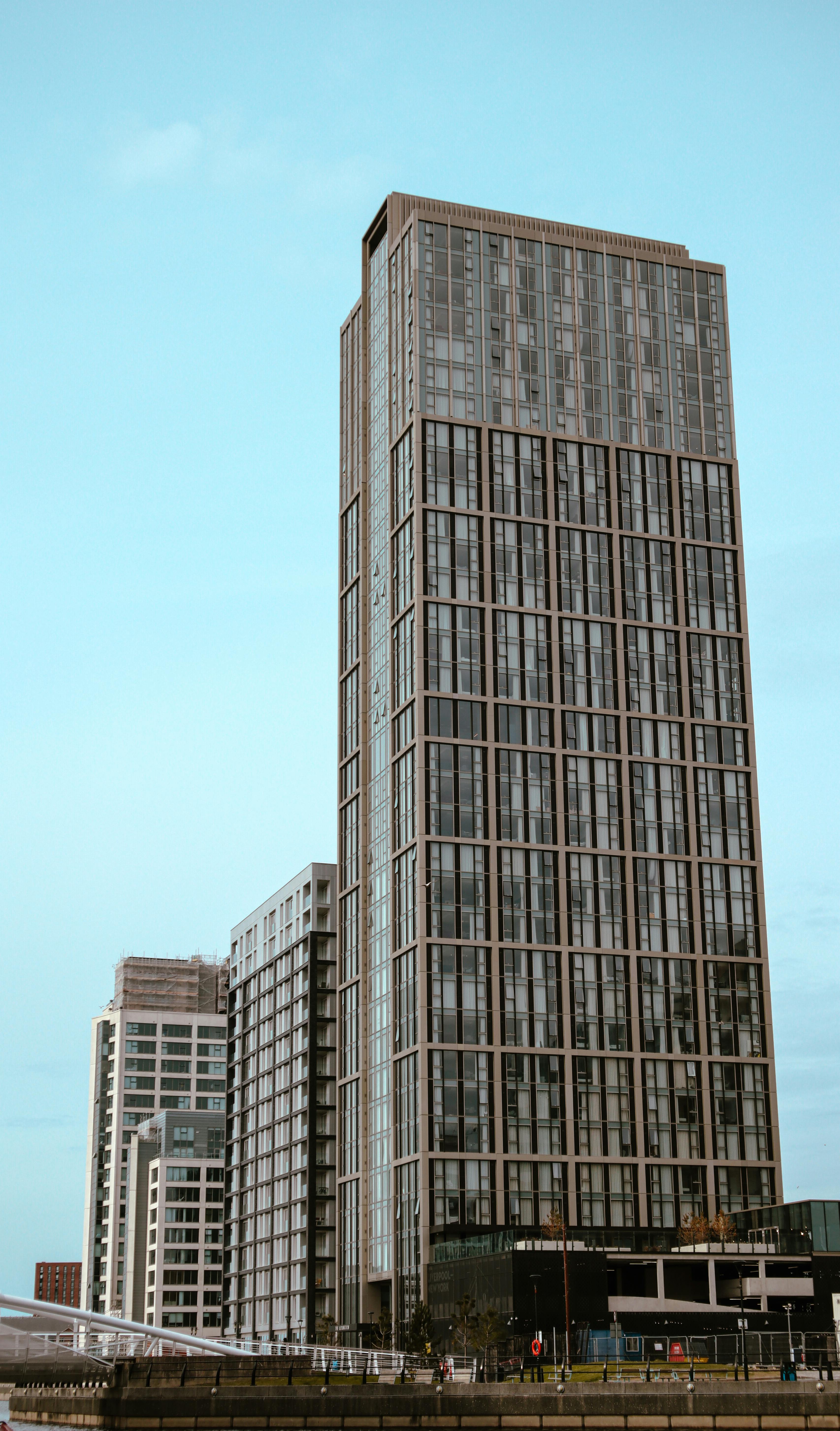 High Rise Modern Building Under Blue Sky · Free Stock Photo