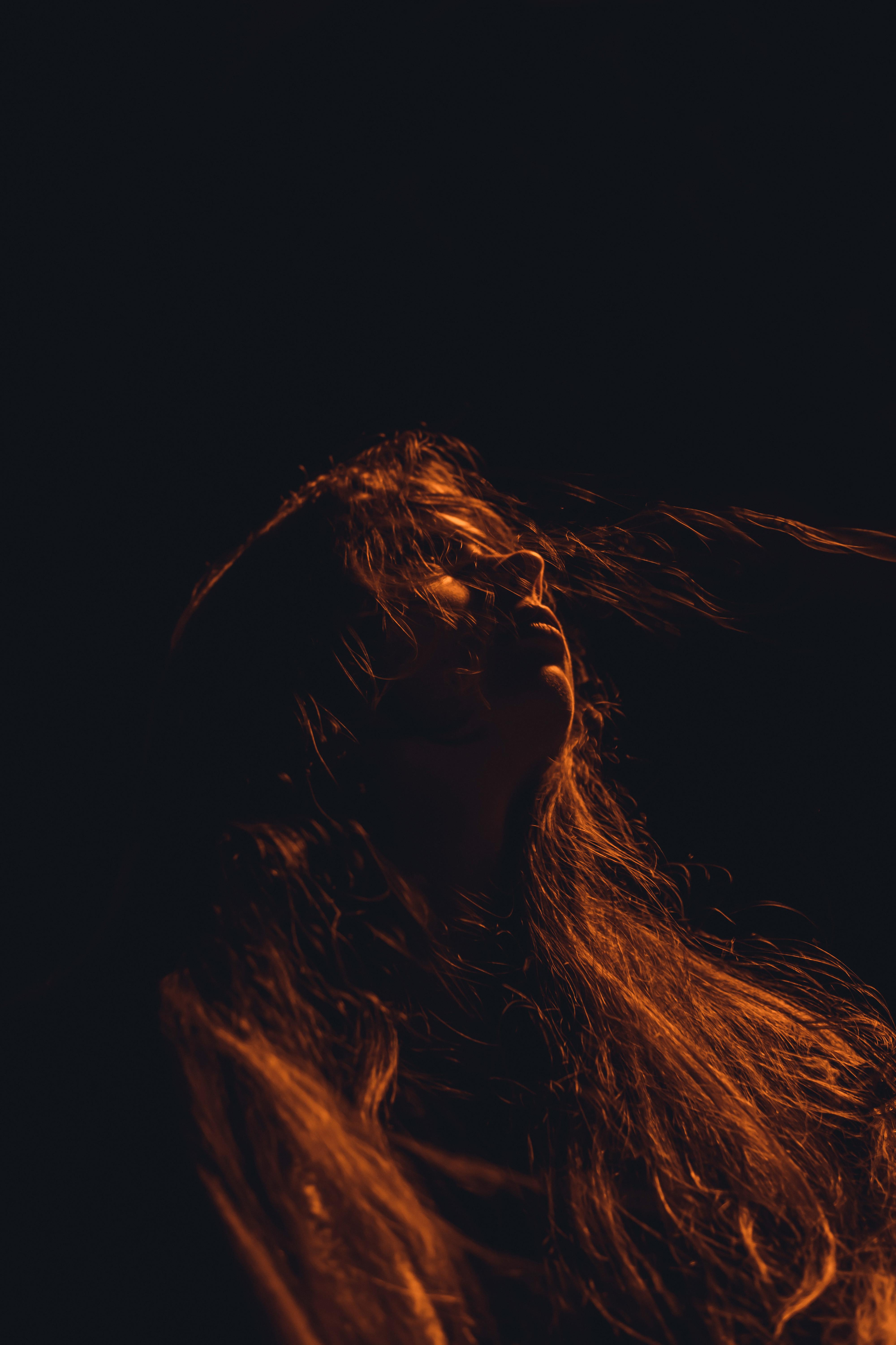 Woman Face in Light · Free Stock Photo