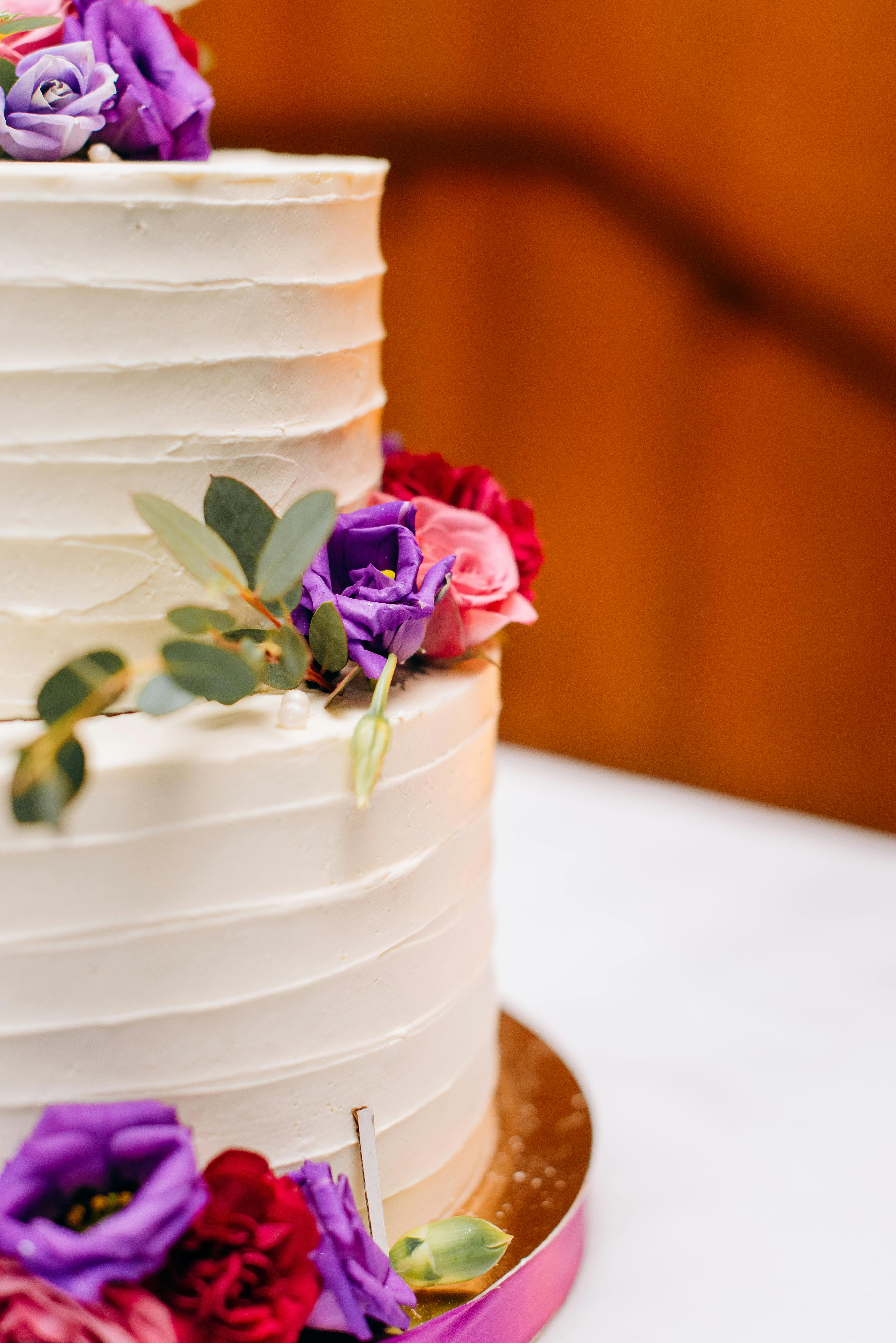 Close Up Photo of a Double Layer Cake · Free Stock Photo