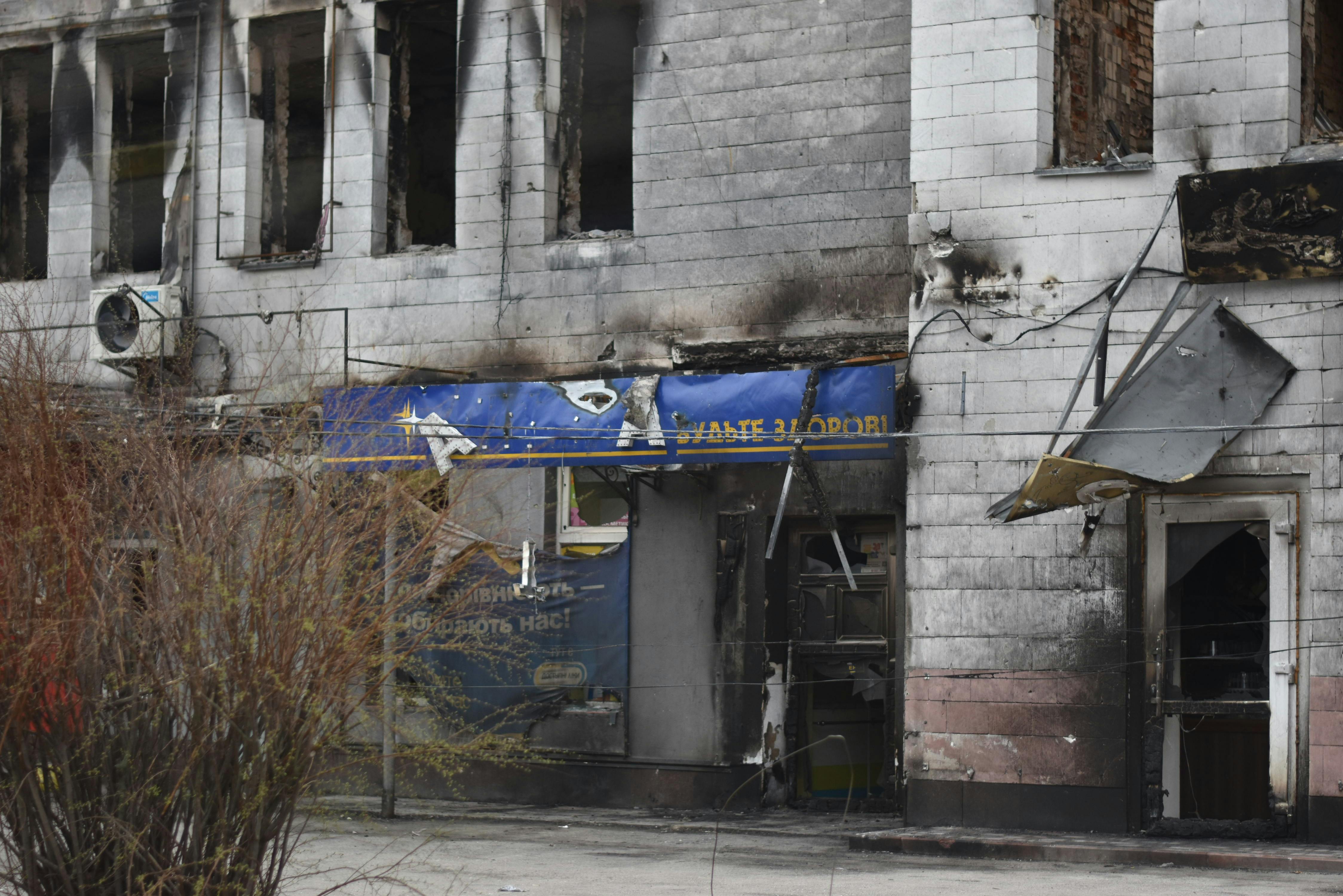 Destroyed Town Photos, Download The BEST Free Destroyed Town Stock ...