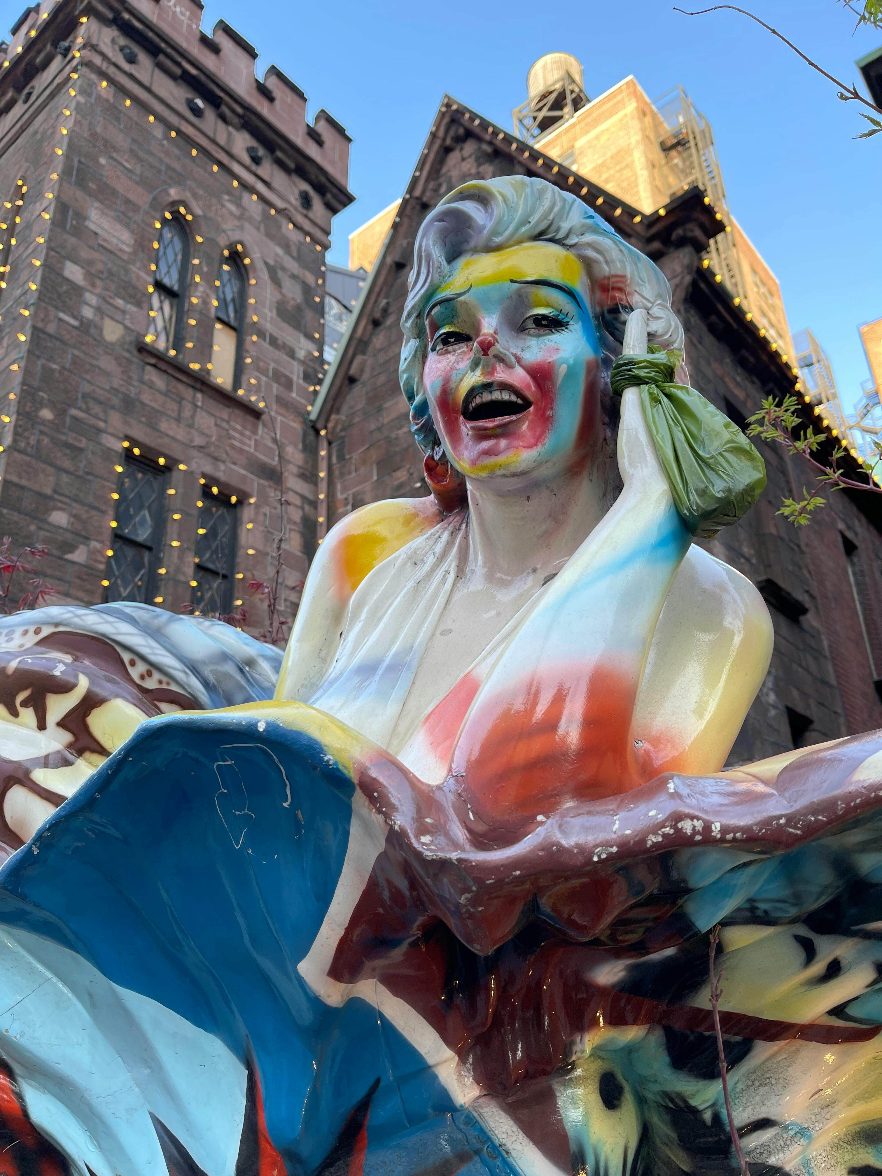 Monroe 1 Photos & Videos Collected by Artem Baykov