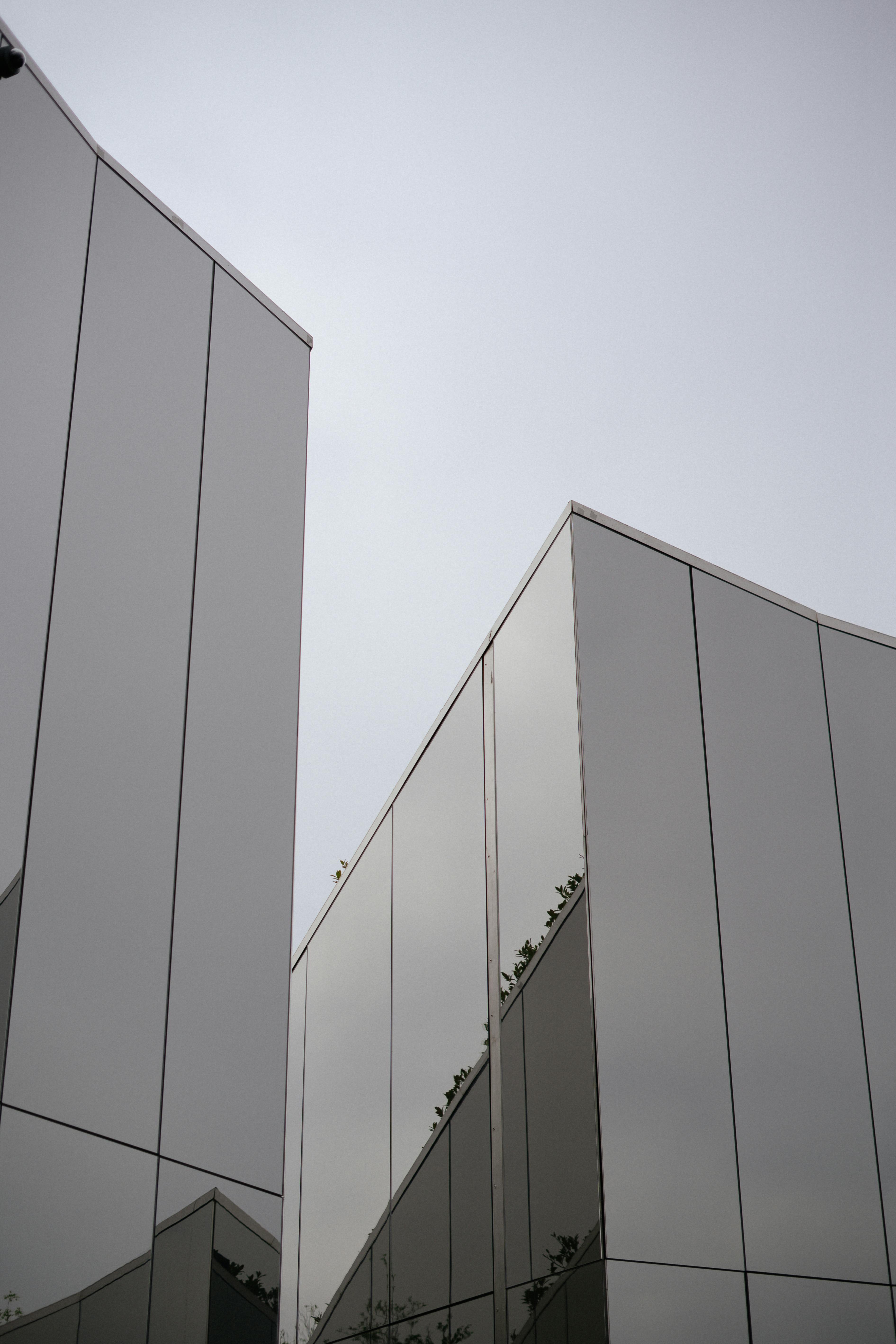 Reflections in Facades of Modern Architecture · Free Stock Photo