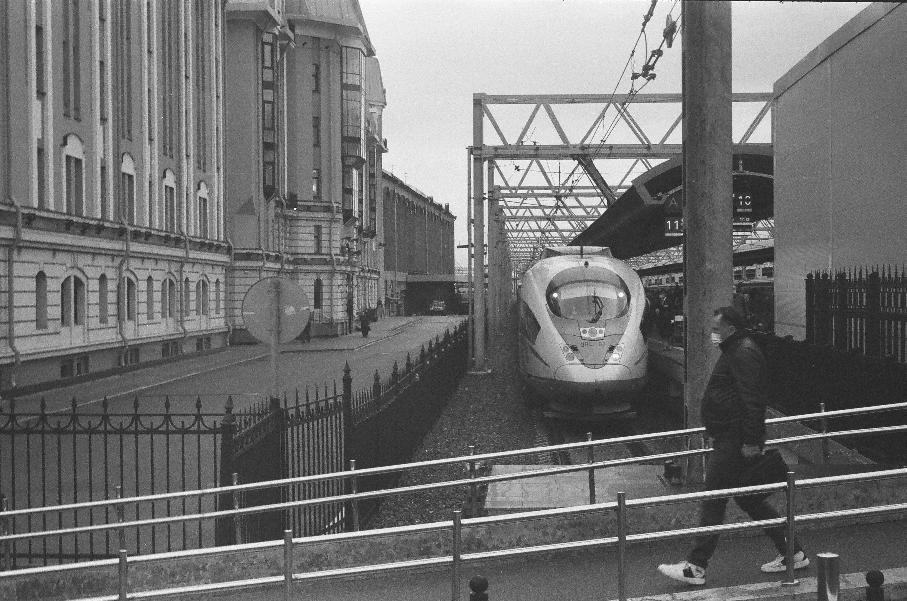 Modern Train on City Railroad Station · Free Stock Photo
