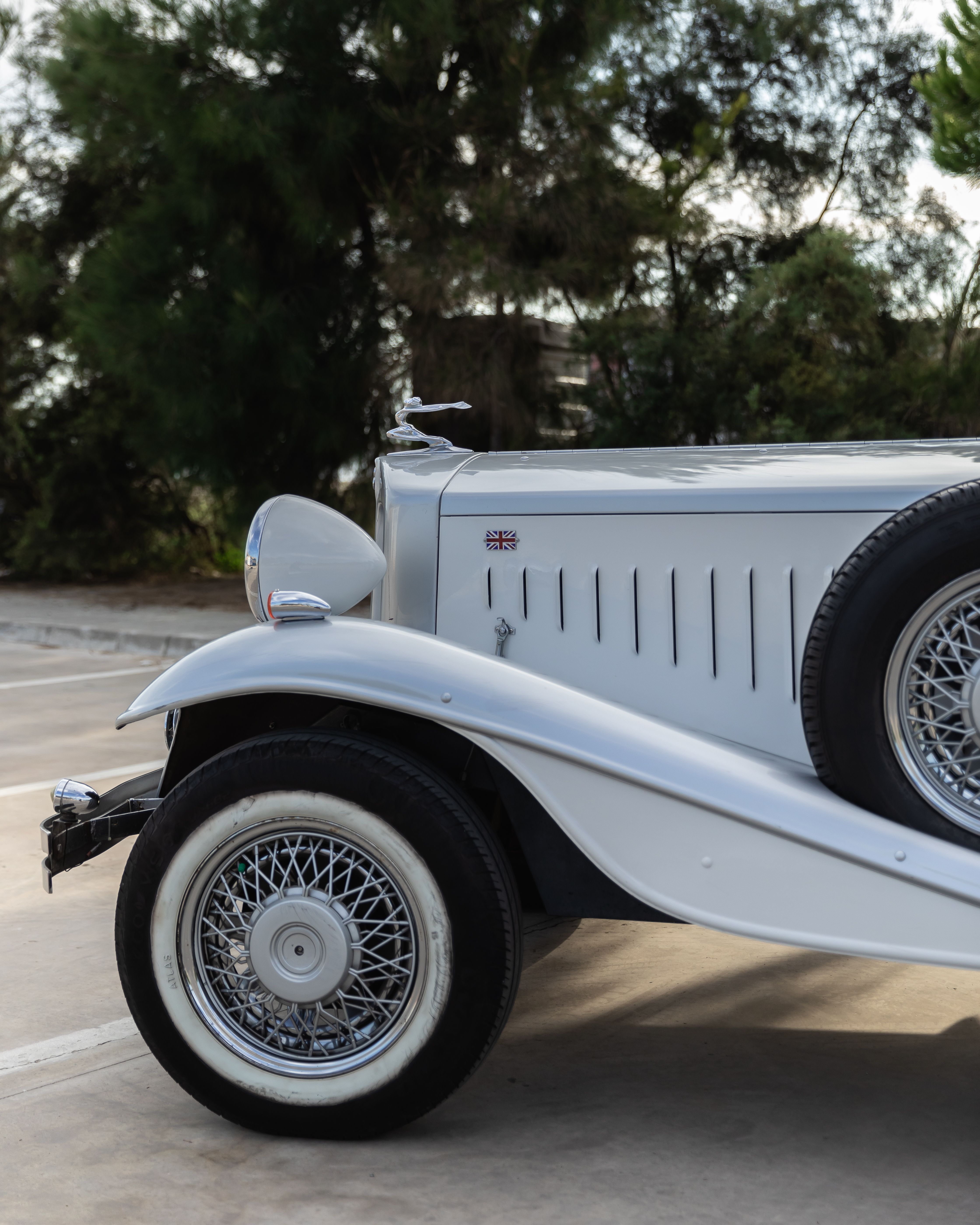 Photograph of a White Car · Free Stock Photo