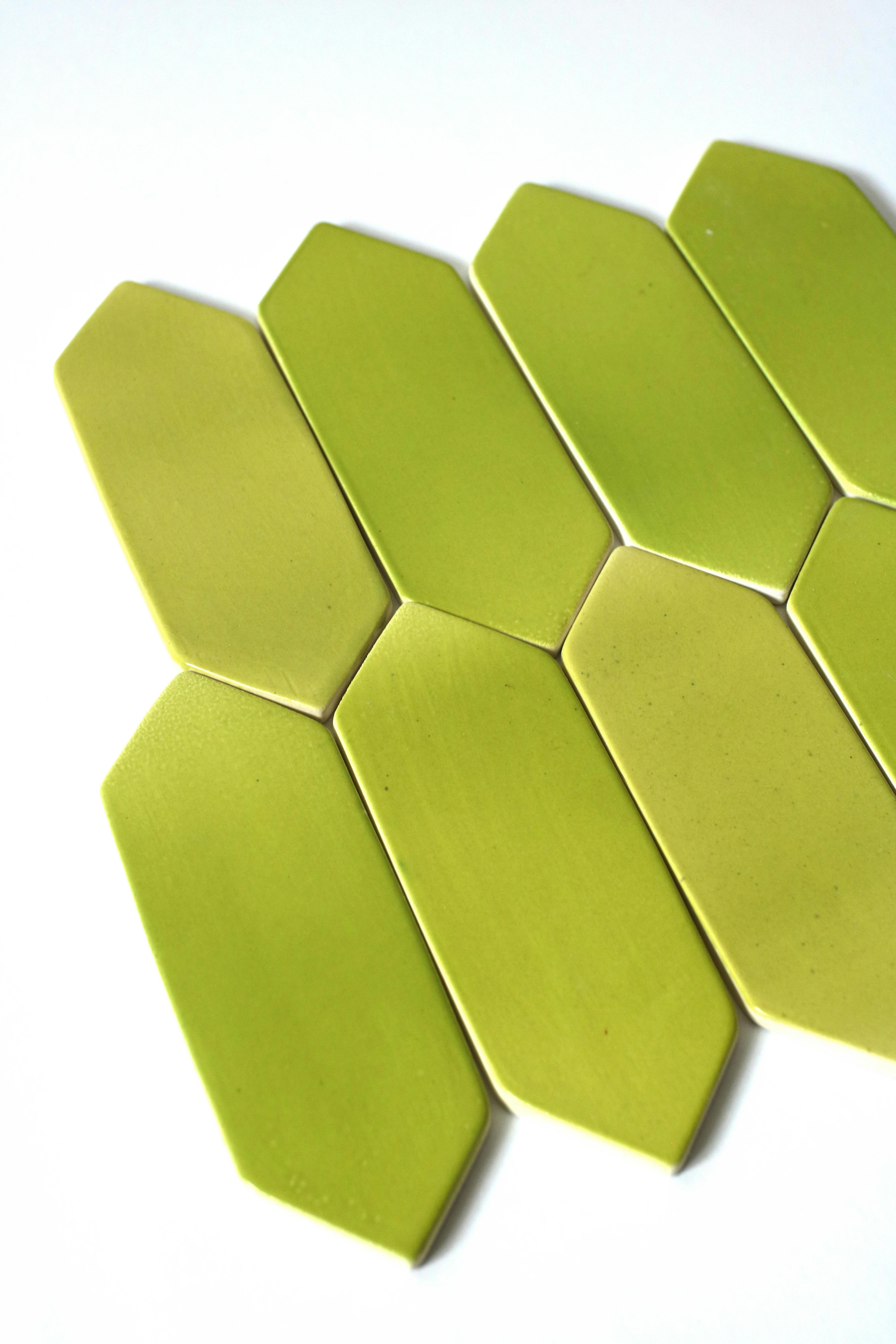 Close-up of Green Elements · Free Stock Photo