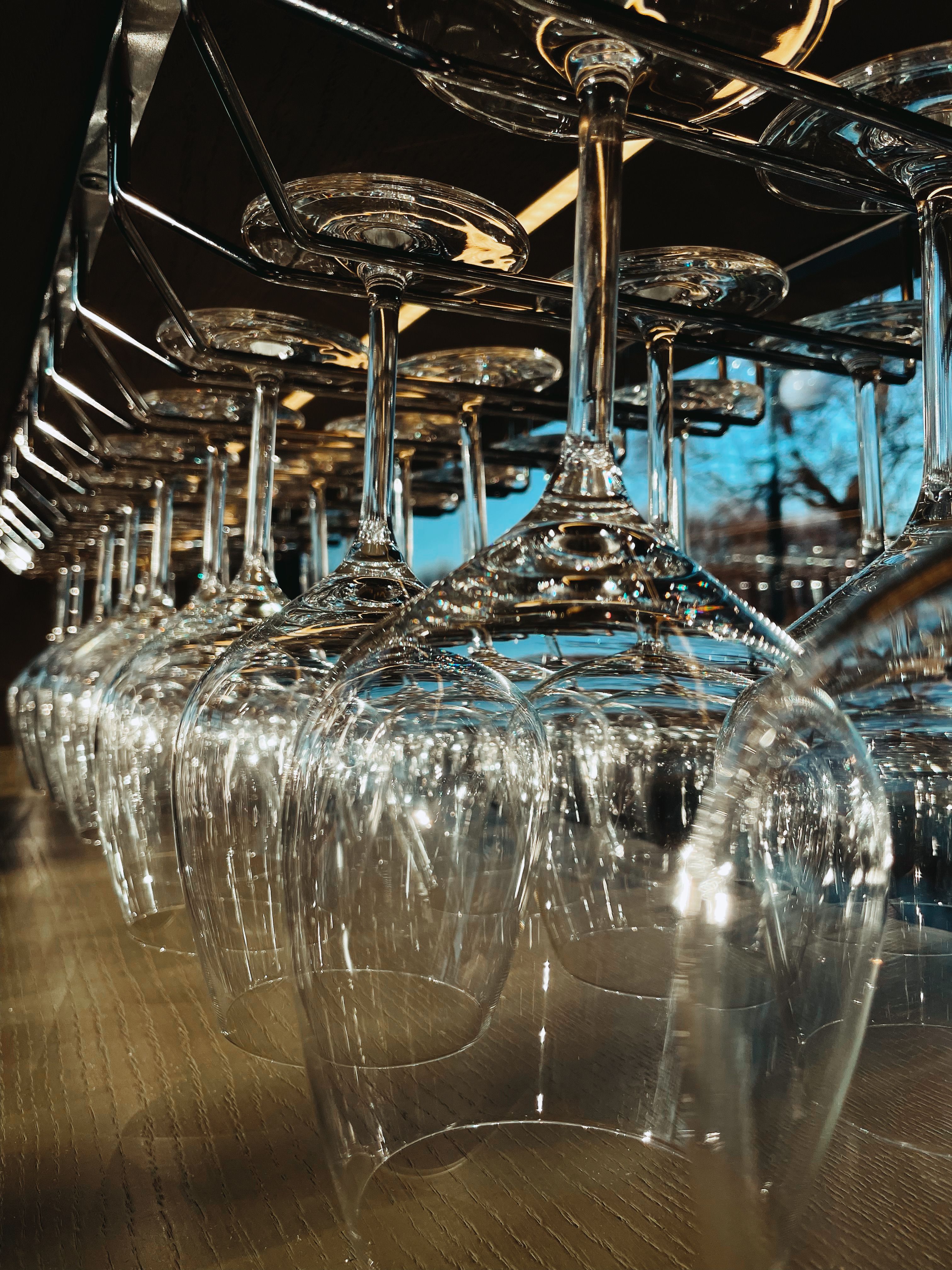 Close-Up Shot of Wine Glasses · Free Stock Photo