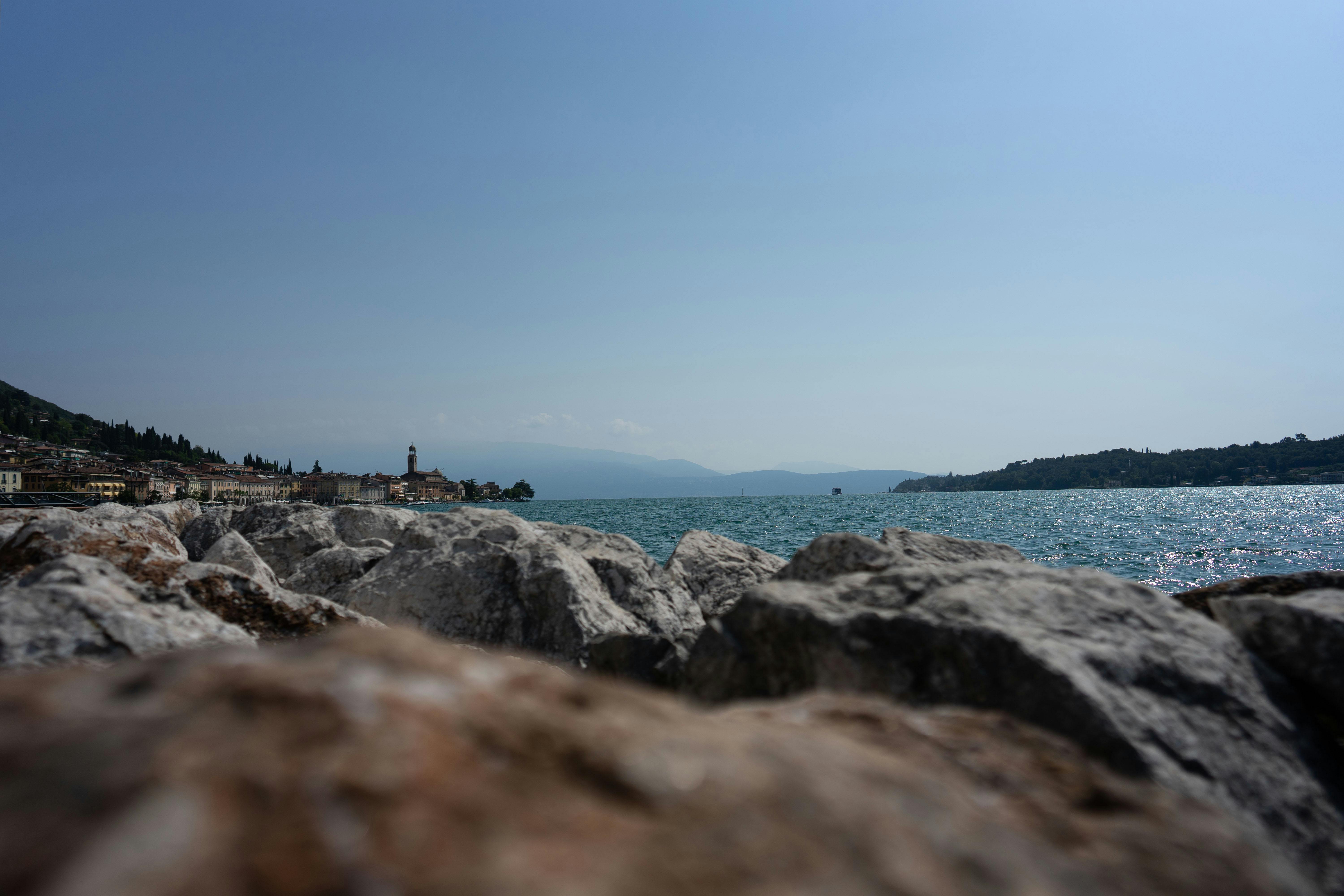 Rocks near the Lake · Free Stock Photo