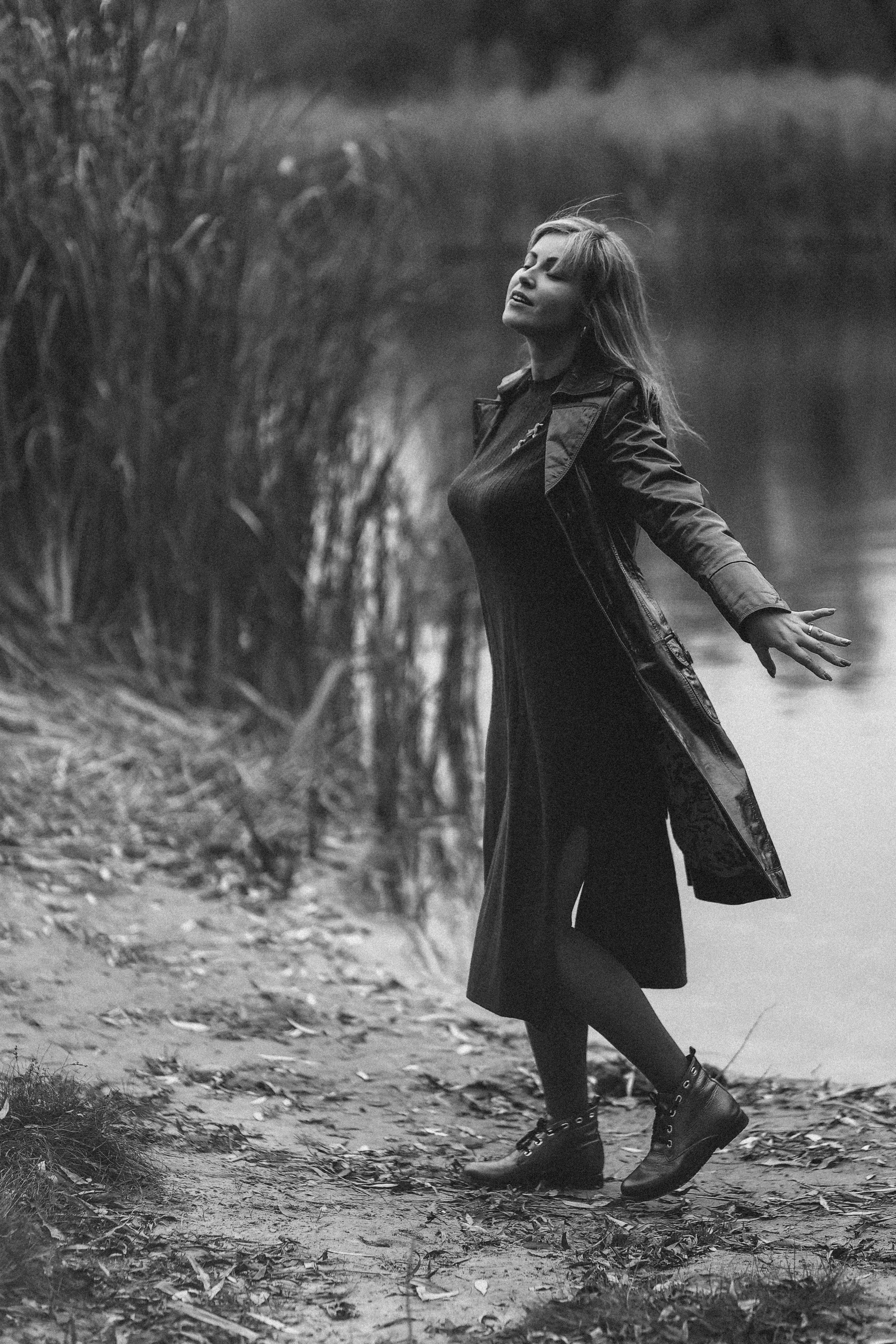 A Twirled White Cloth · Free Stock Photo