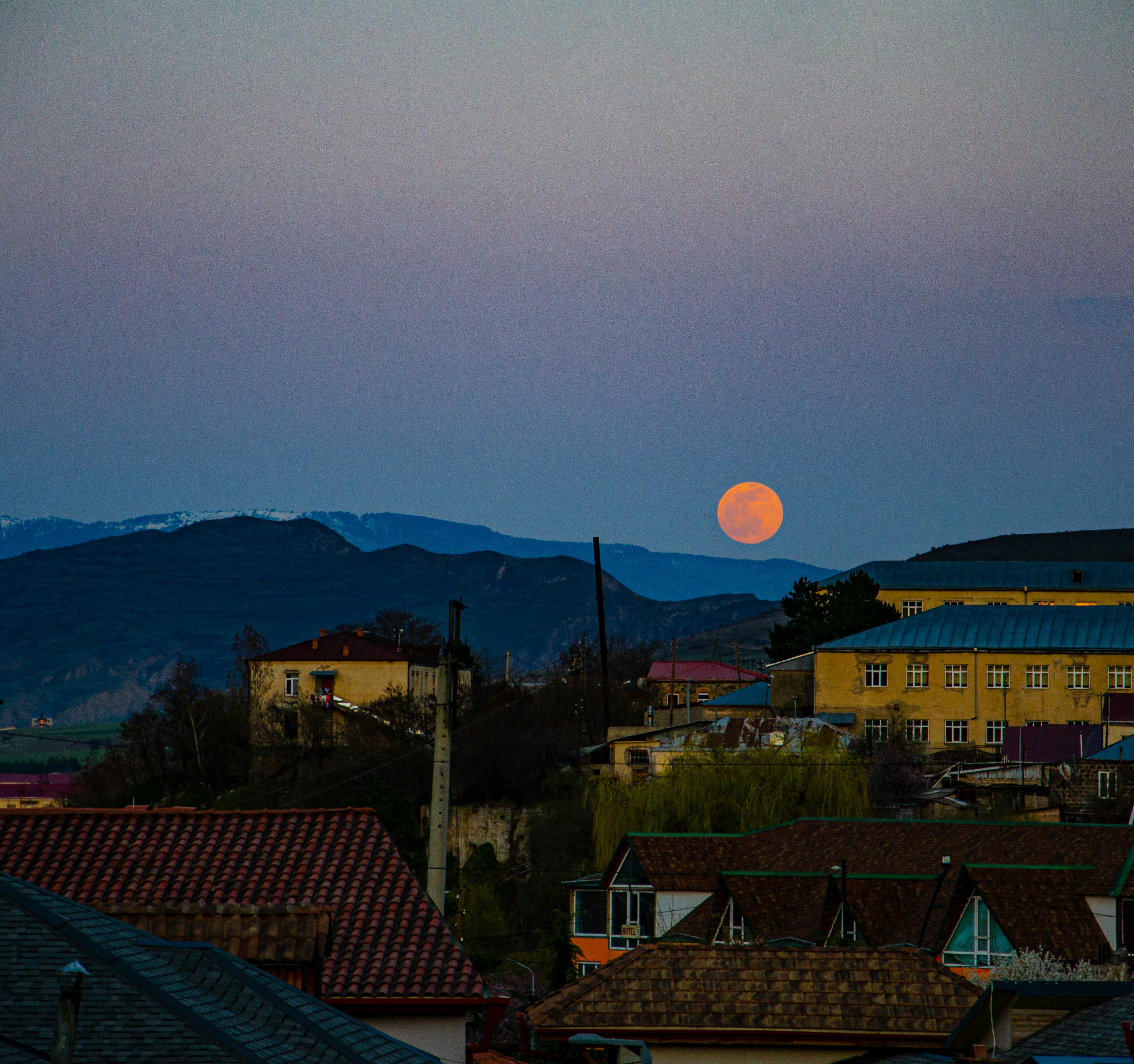 Orange Moon on Evening Sky · Free Stock Photo