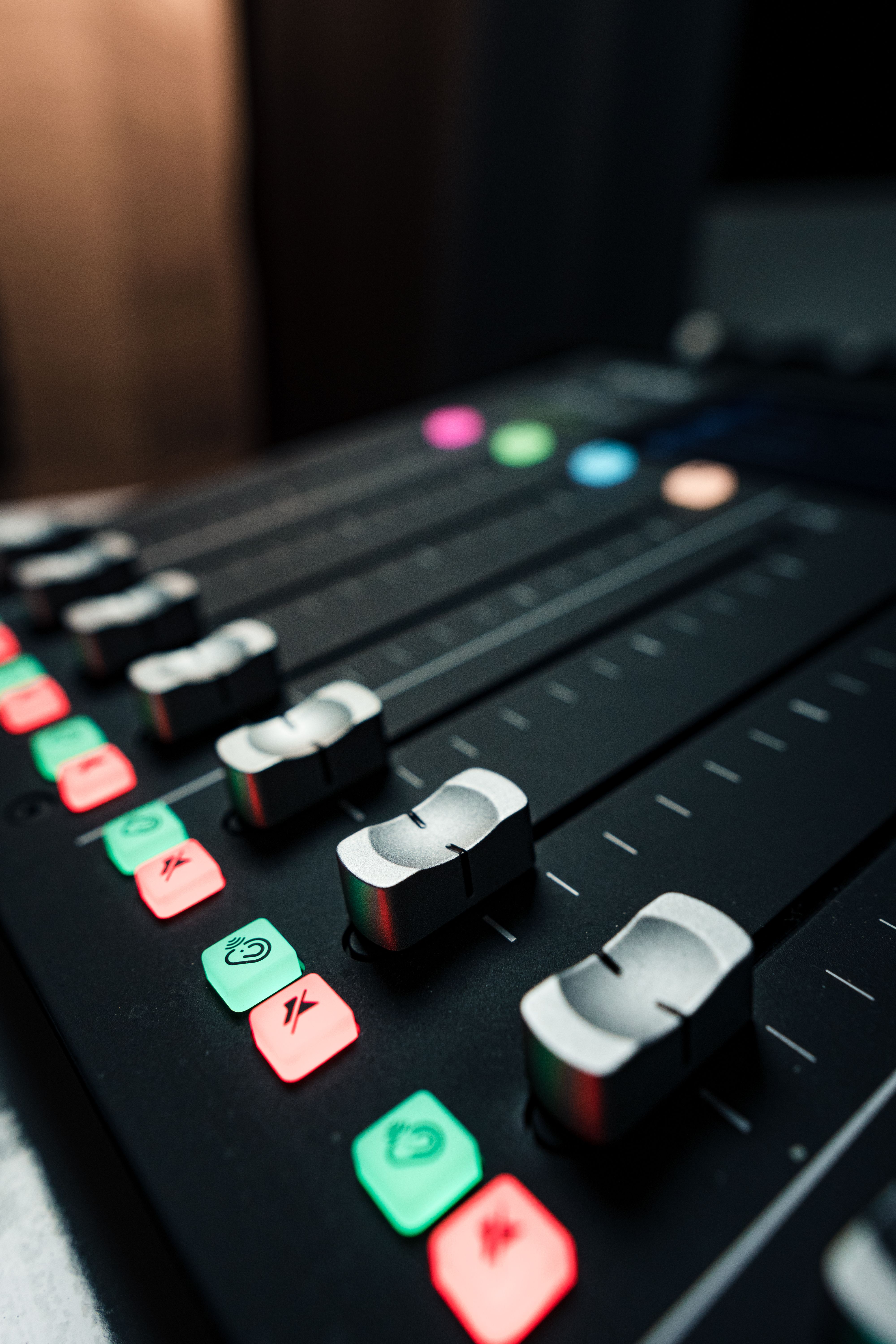 Podcasting Photos, Download The BEST Free Podcasting Stock Photos & HD ...