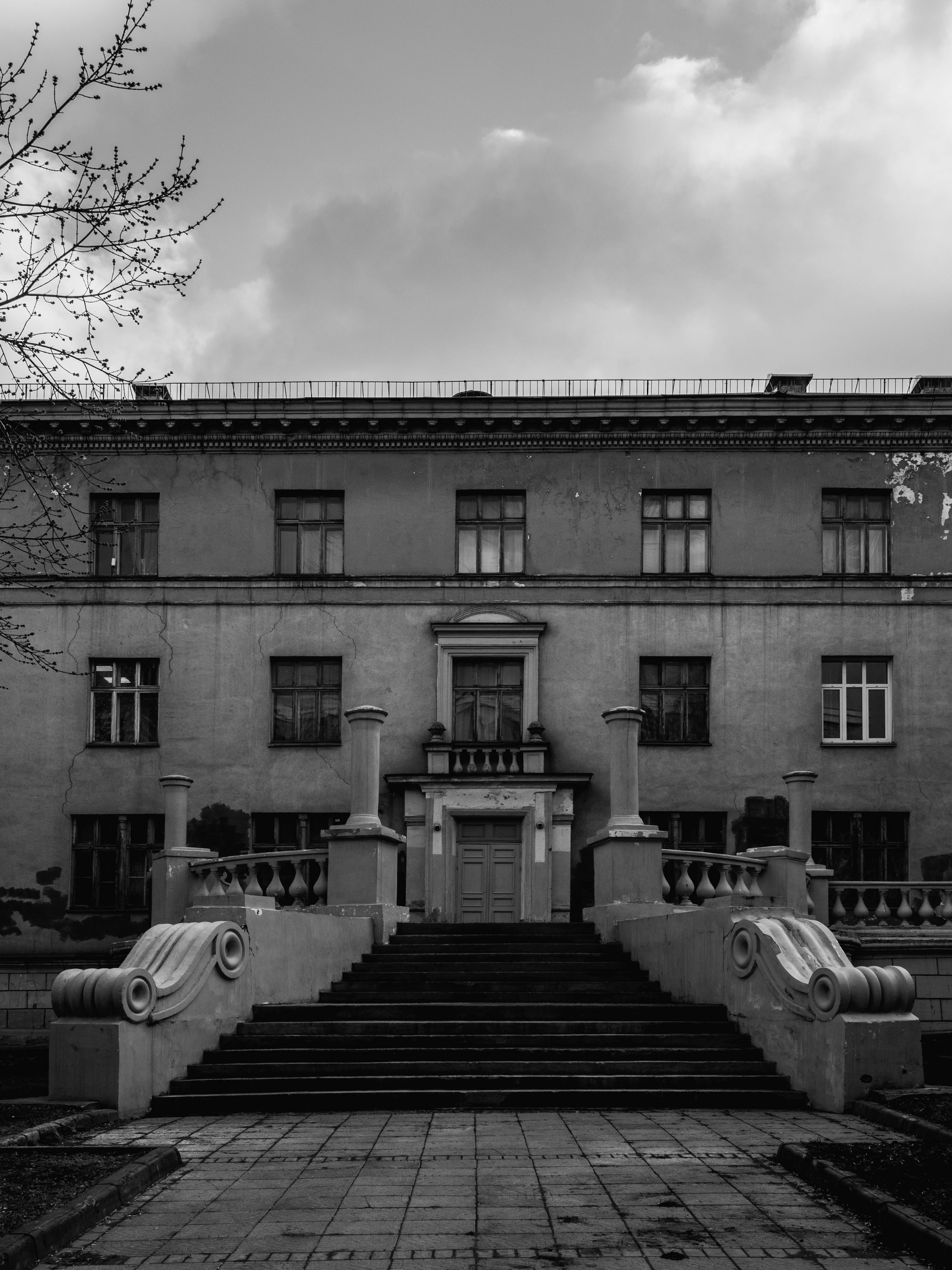 Grayscale Photo of a Dam · Free Stock Photo