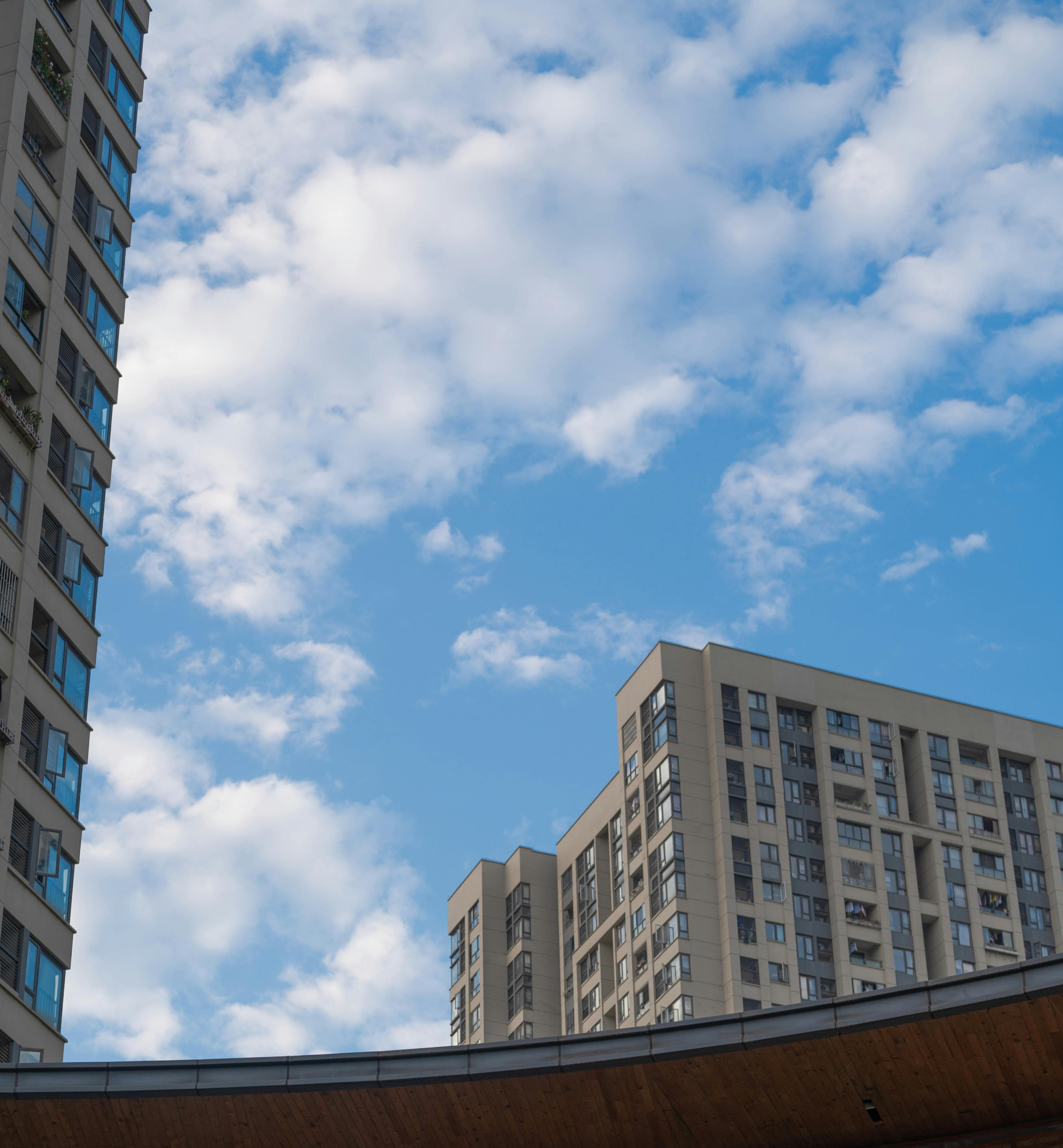 Medium Angle Buildings Photos, Download Free Medium Angle Buildings ...