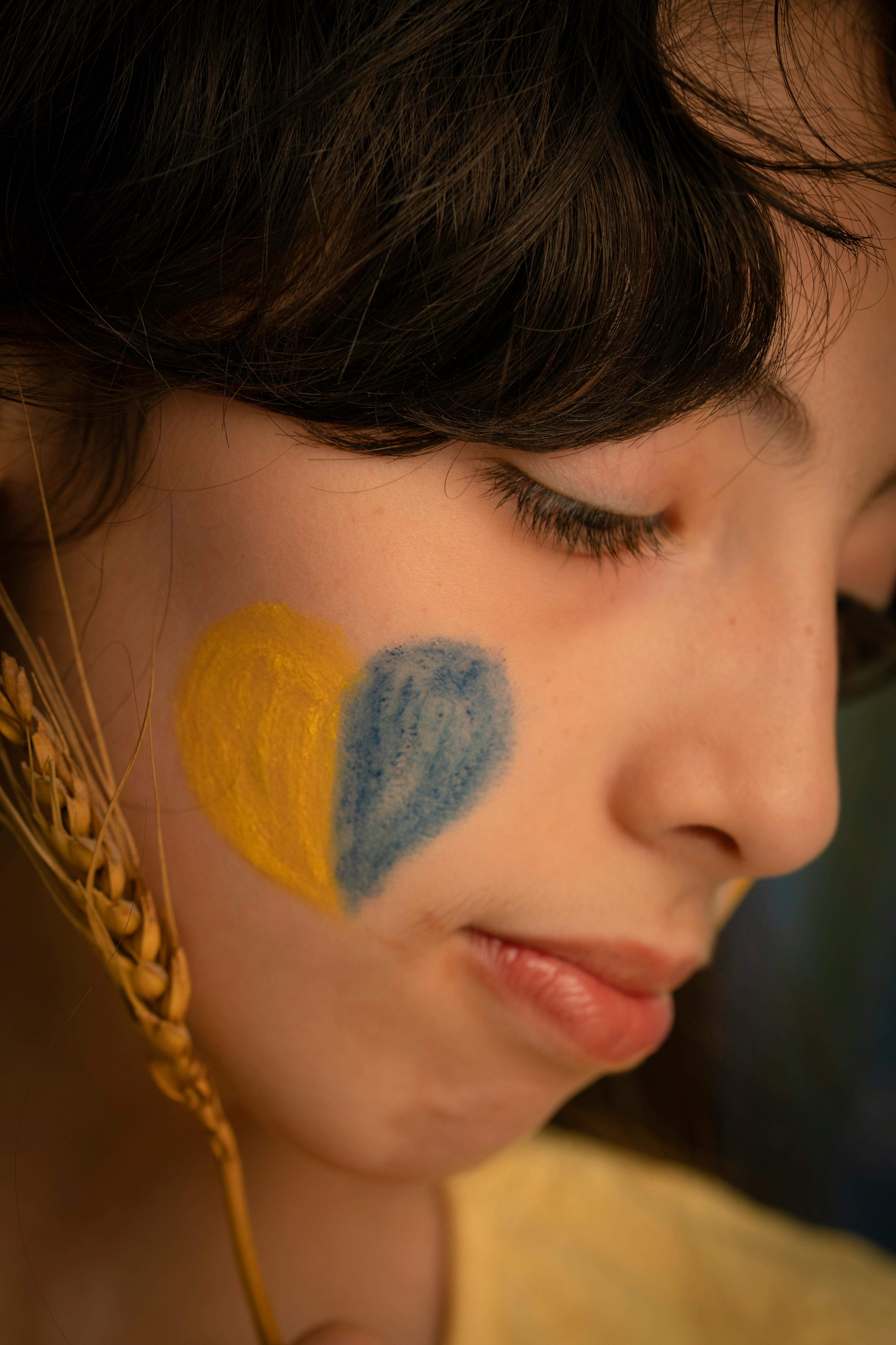 Ukrainian Girl Photos, Download The BEST Free Ukrainian Girl Stock ...