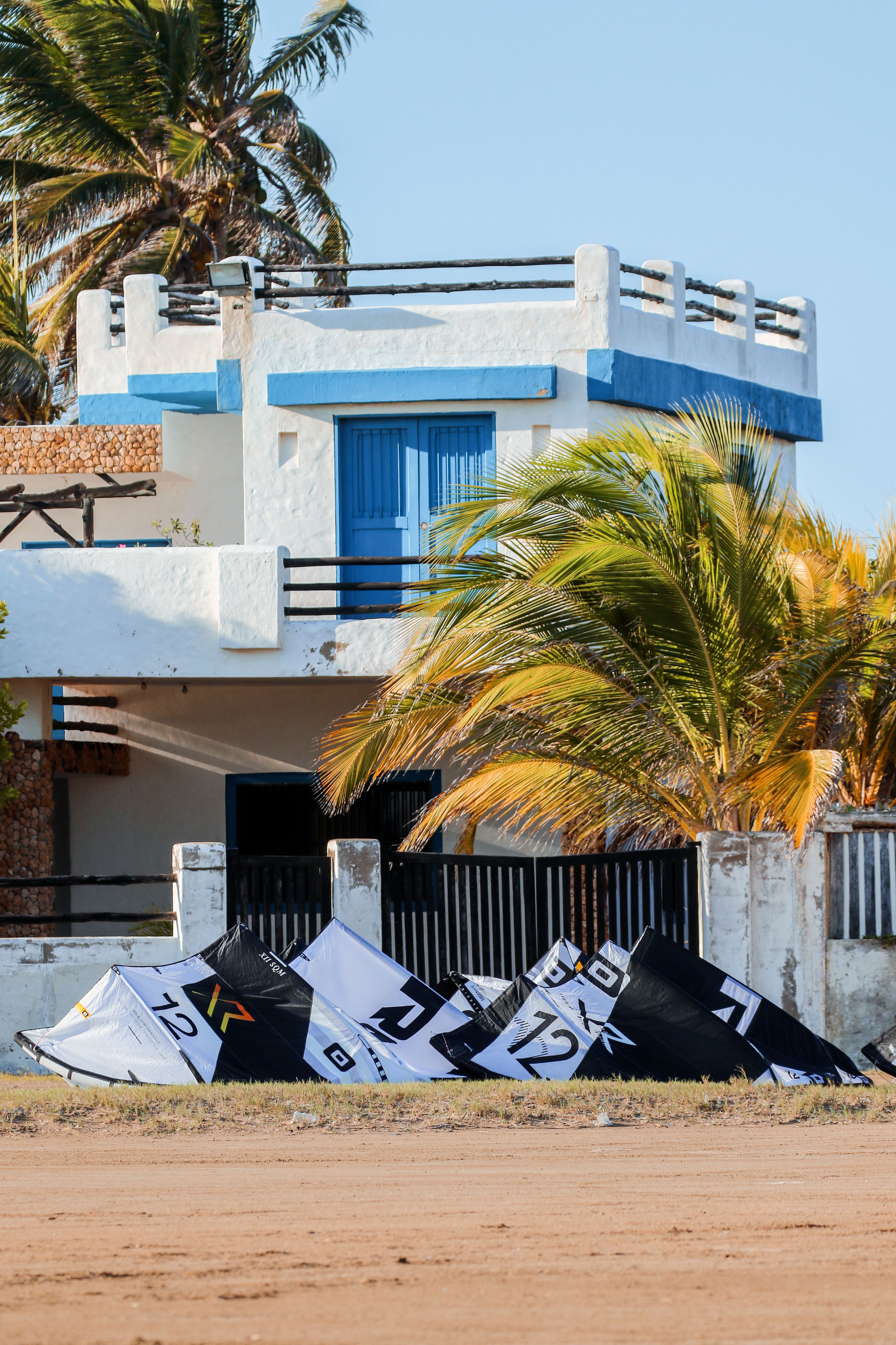 House on Beach · Free Stock Photo