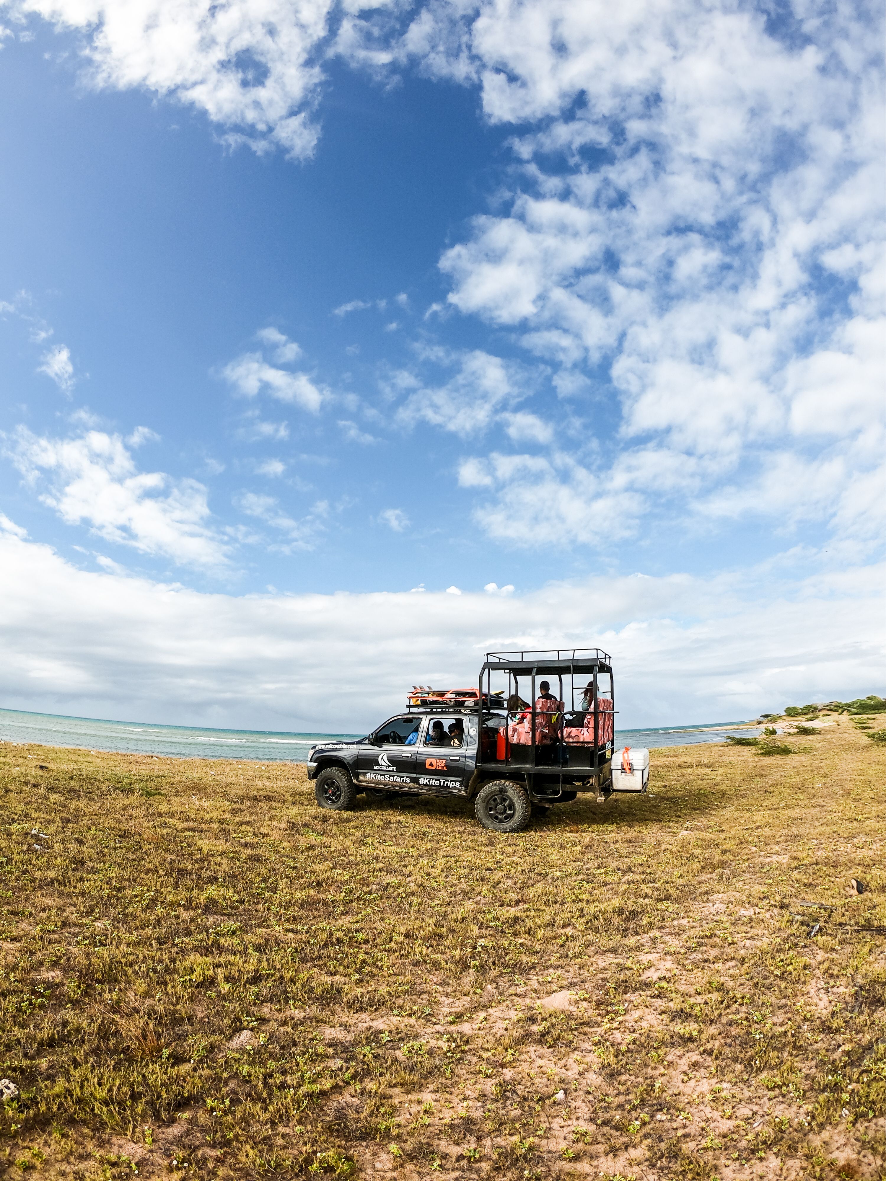4x4 Ford Car on Roadside · Free Stock Photo