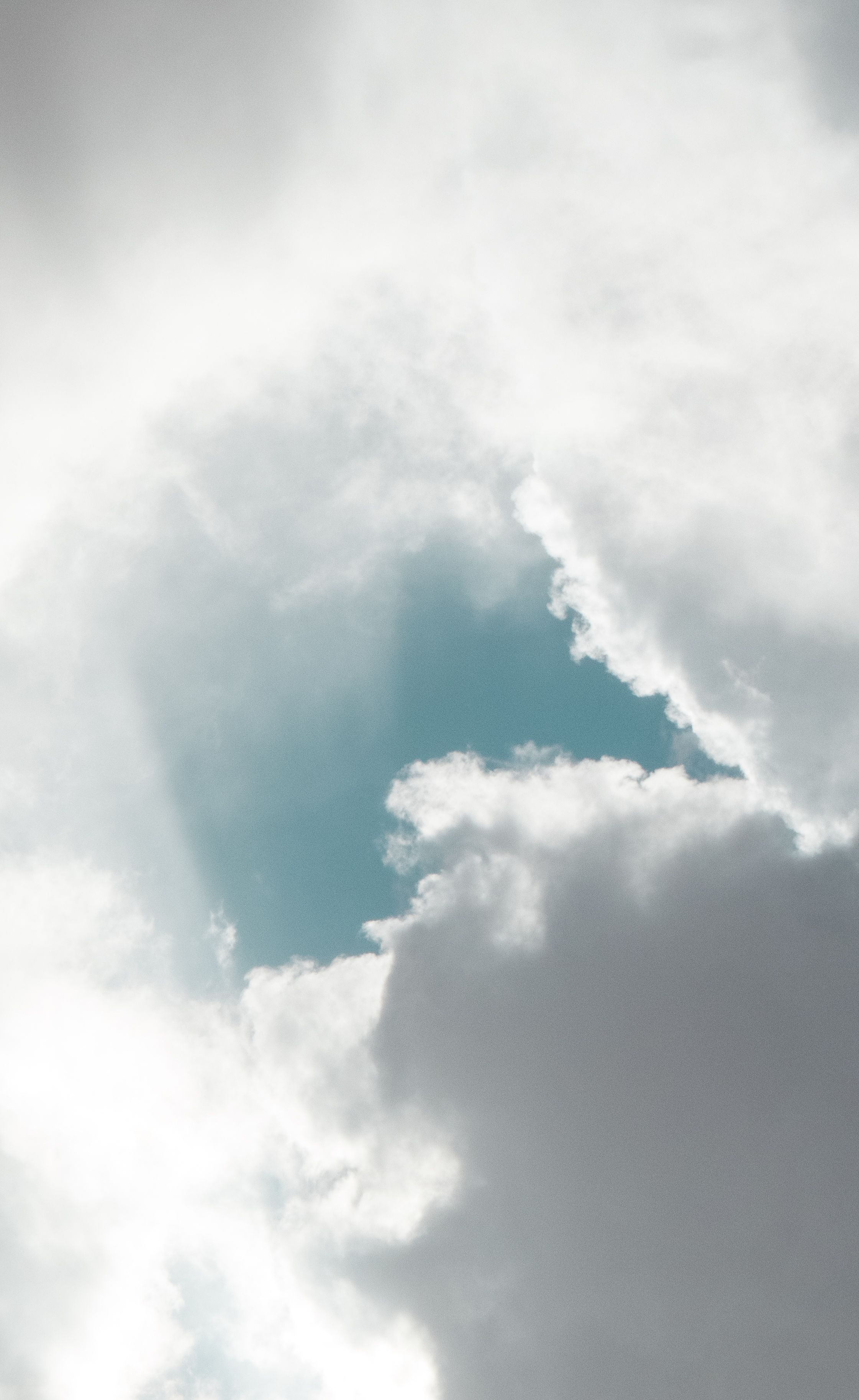White Cloud Formations · Free Stock Photo