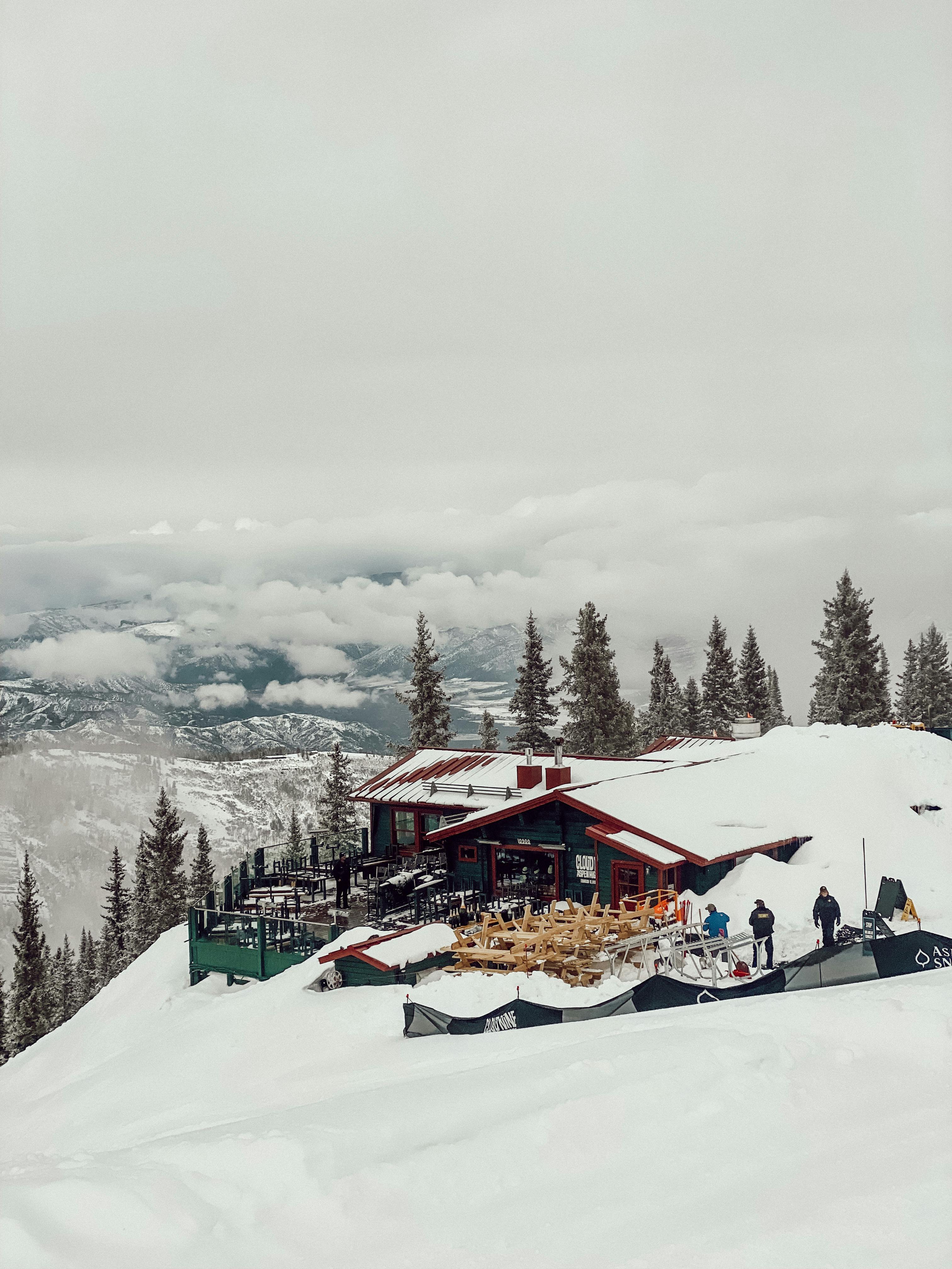 80,956+ Best Free Above clouds Stock Photos & Images · 100% Royalty ...