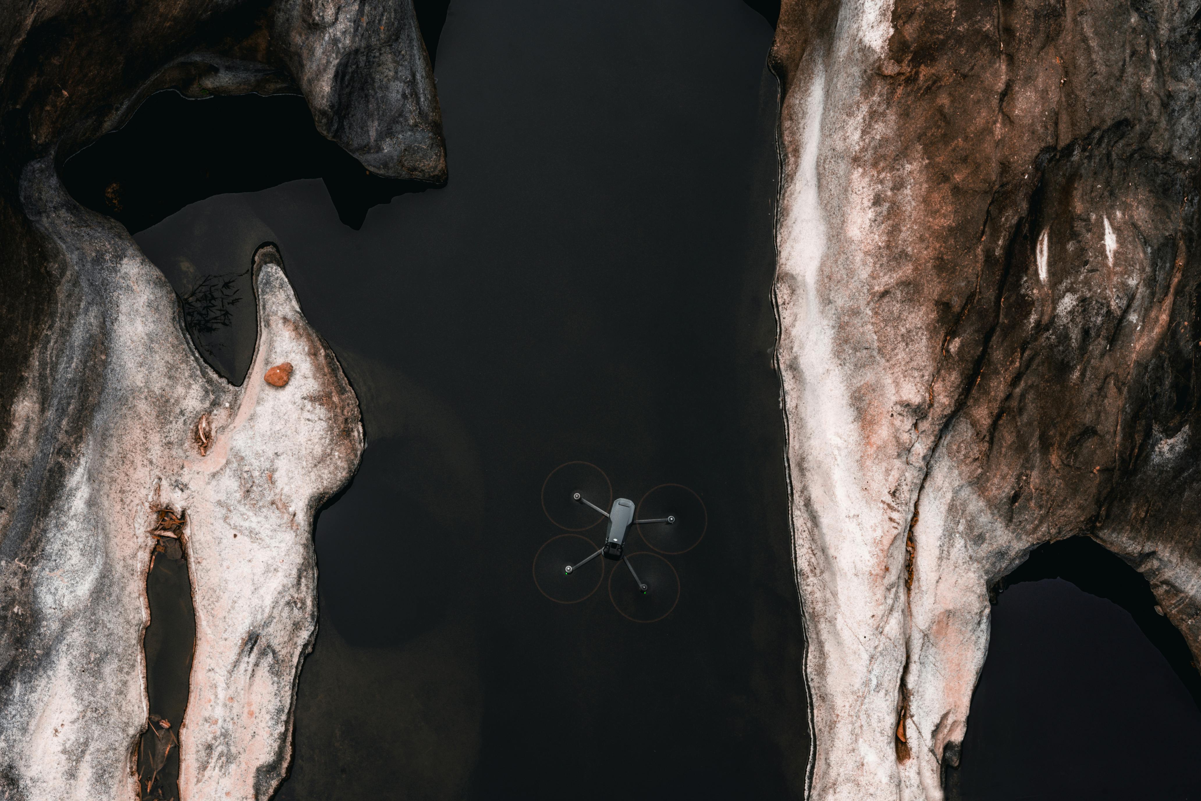 Frozen Shore along Sea · Free Stock Photo