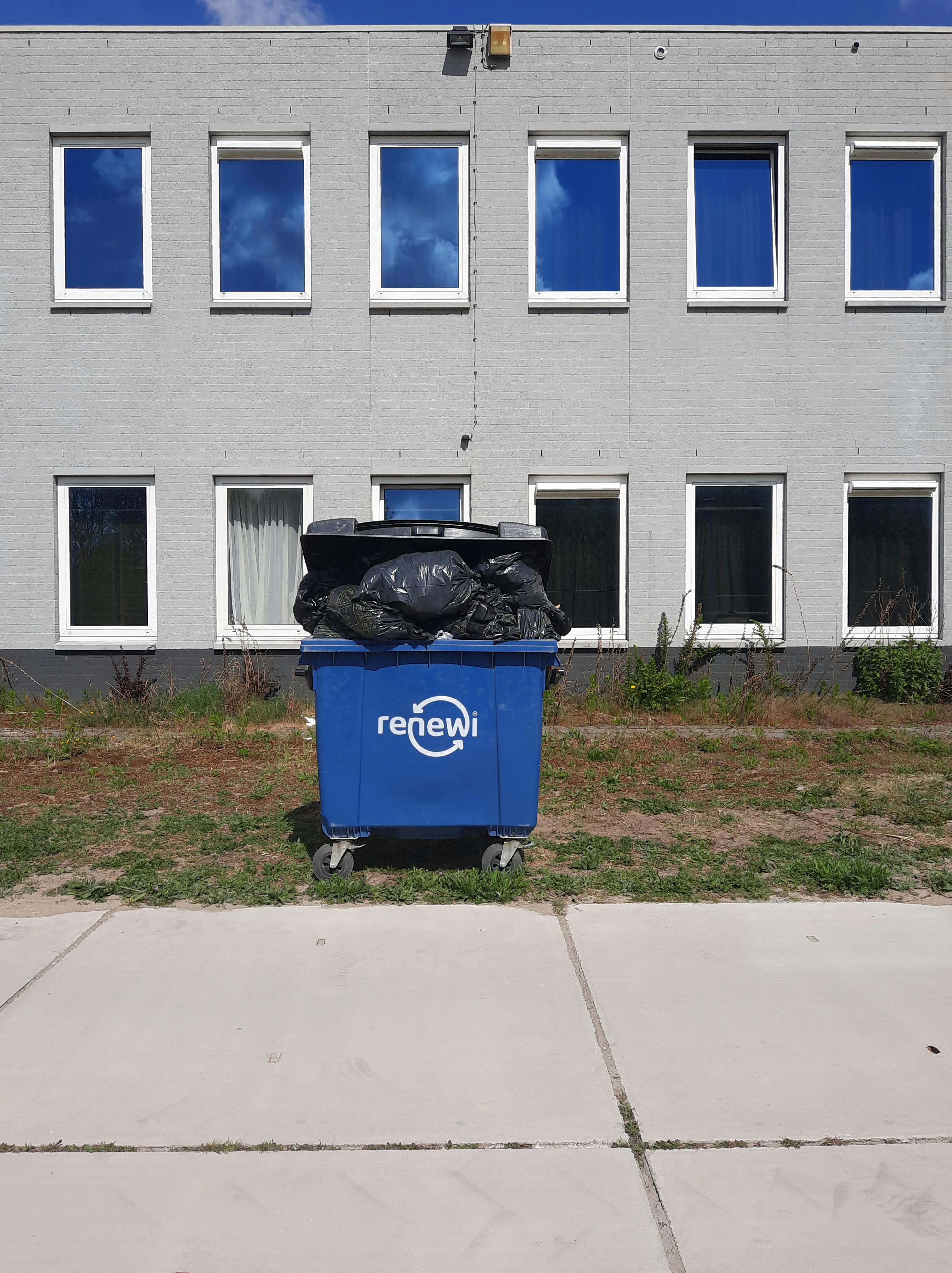 Dumpster Photos, Download The BEST Free Dumpster Stock Photos & HD Images