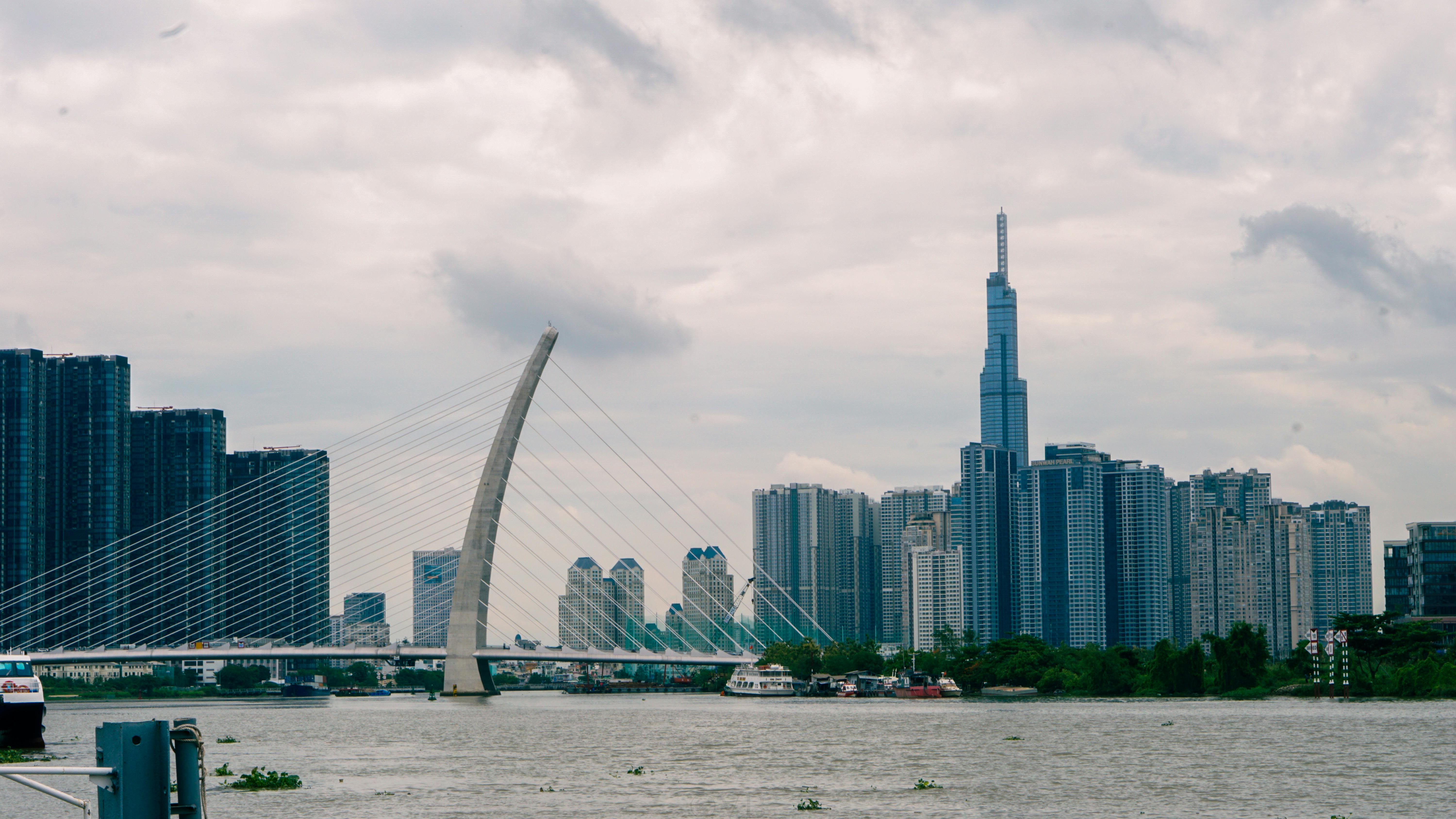 Cityscape with Bridge and Skyscrapers · Free Stock Photo