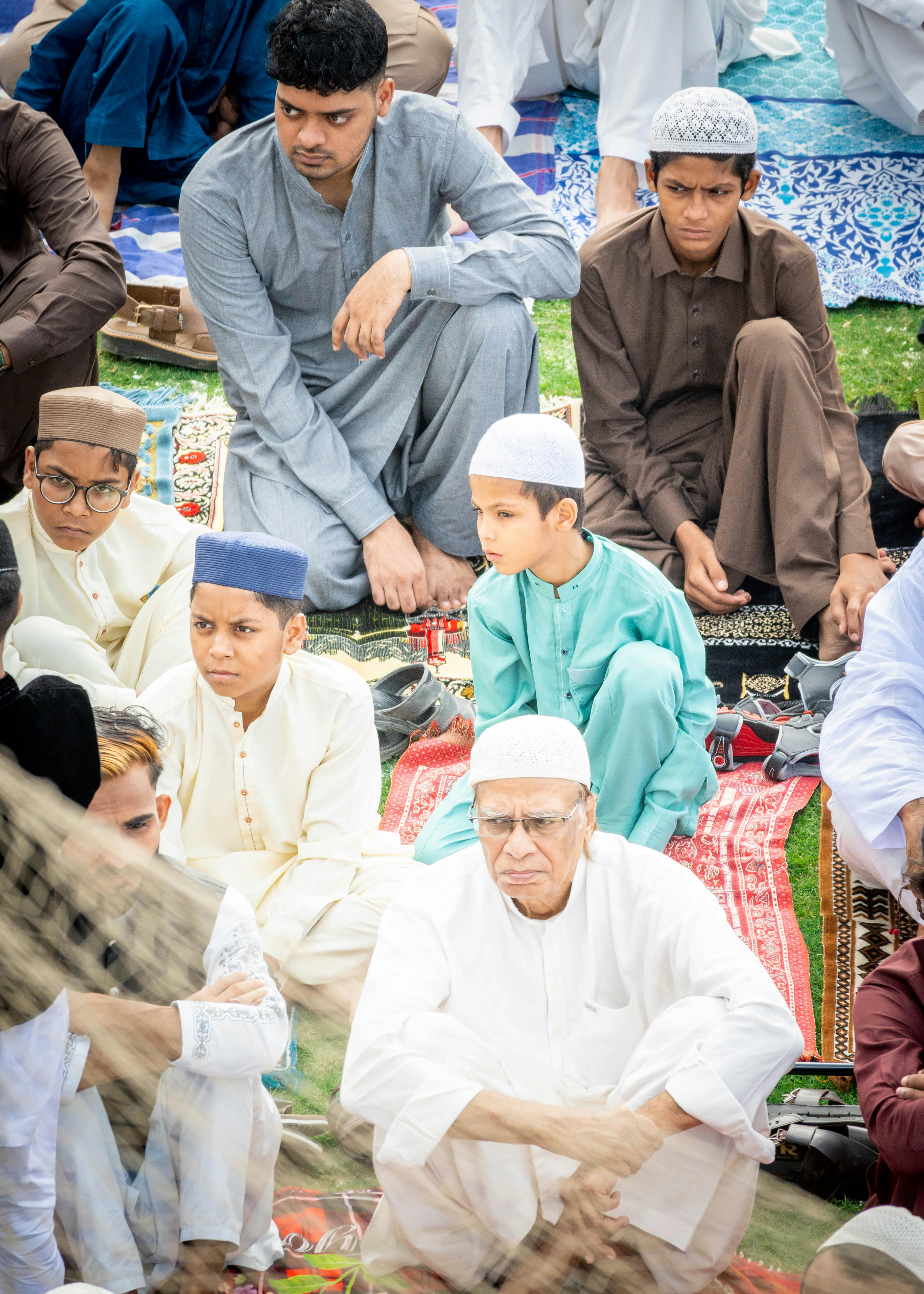 Students of Al-Amin Islamic College arriving at the Emirs Palace · Free ...