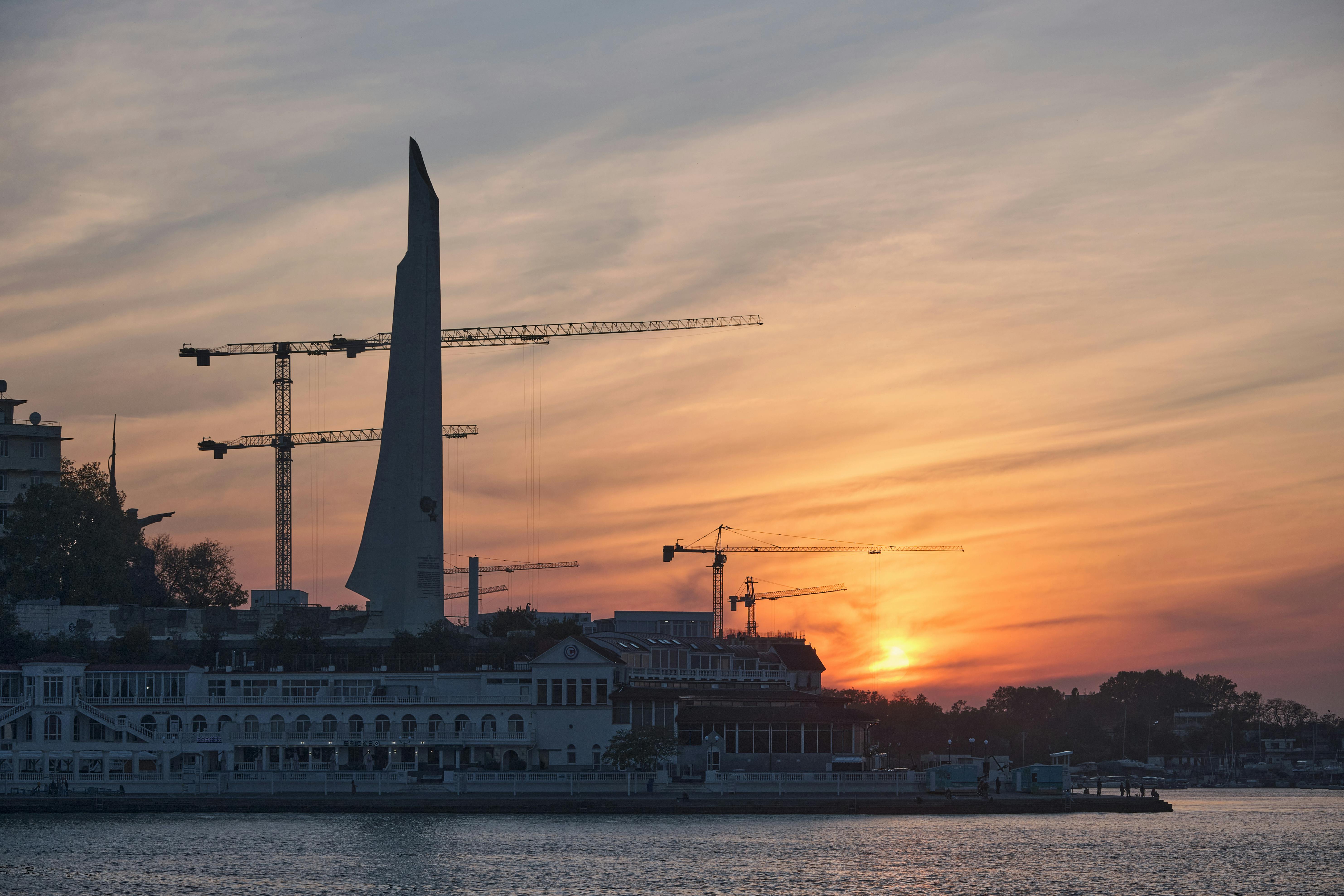 Silhouette of Buildings During Sunset · Free Stock Photo
