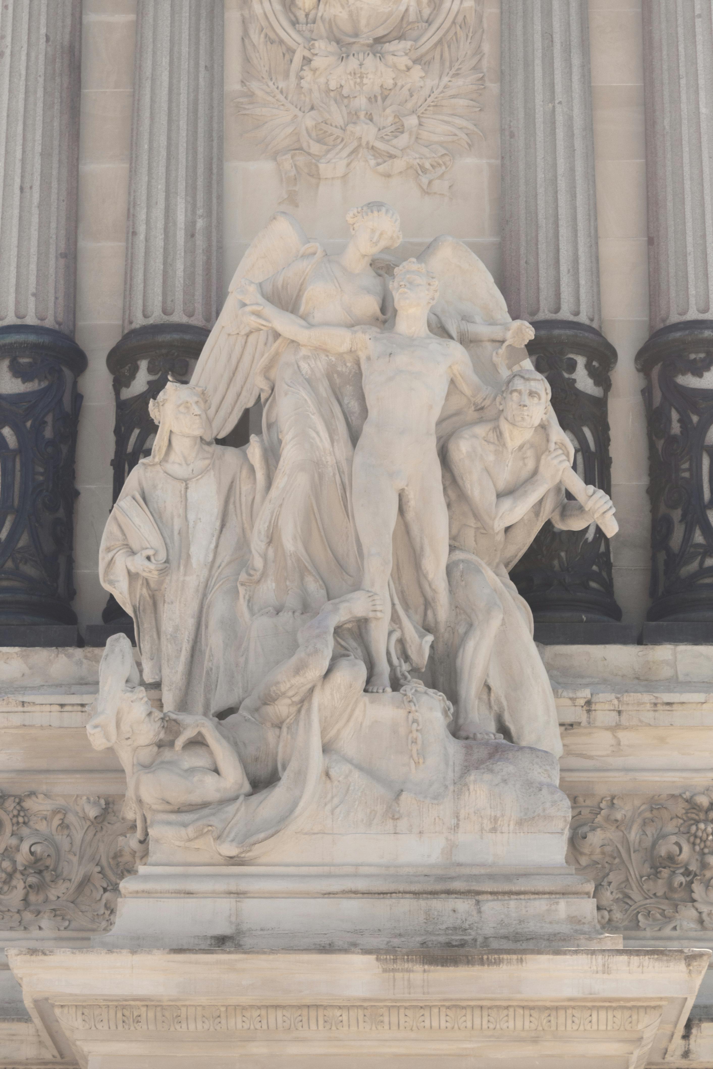 White, Marble Statue · Free Stock Photo