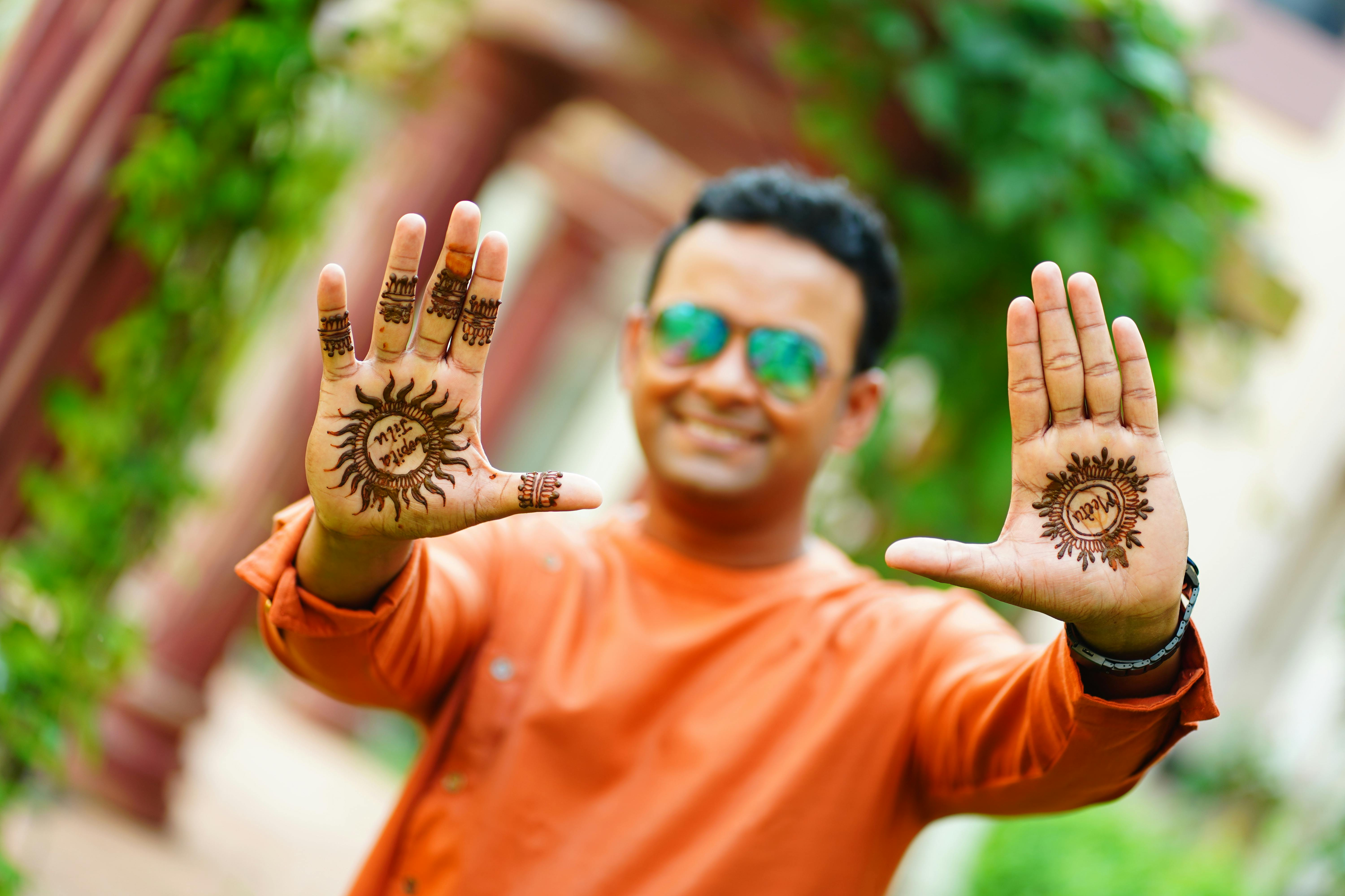 Female Feet with Traditional Mehndi Painting · Free Stock Photo