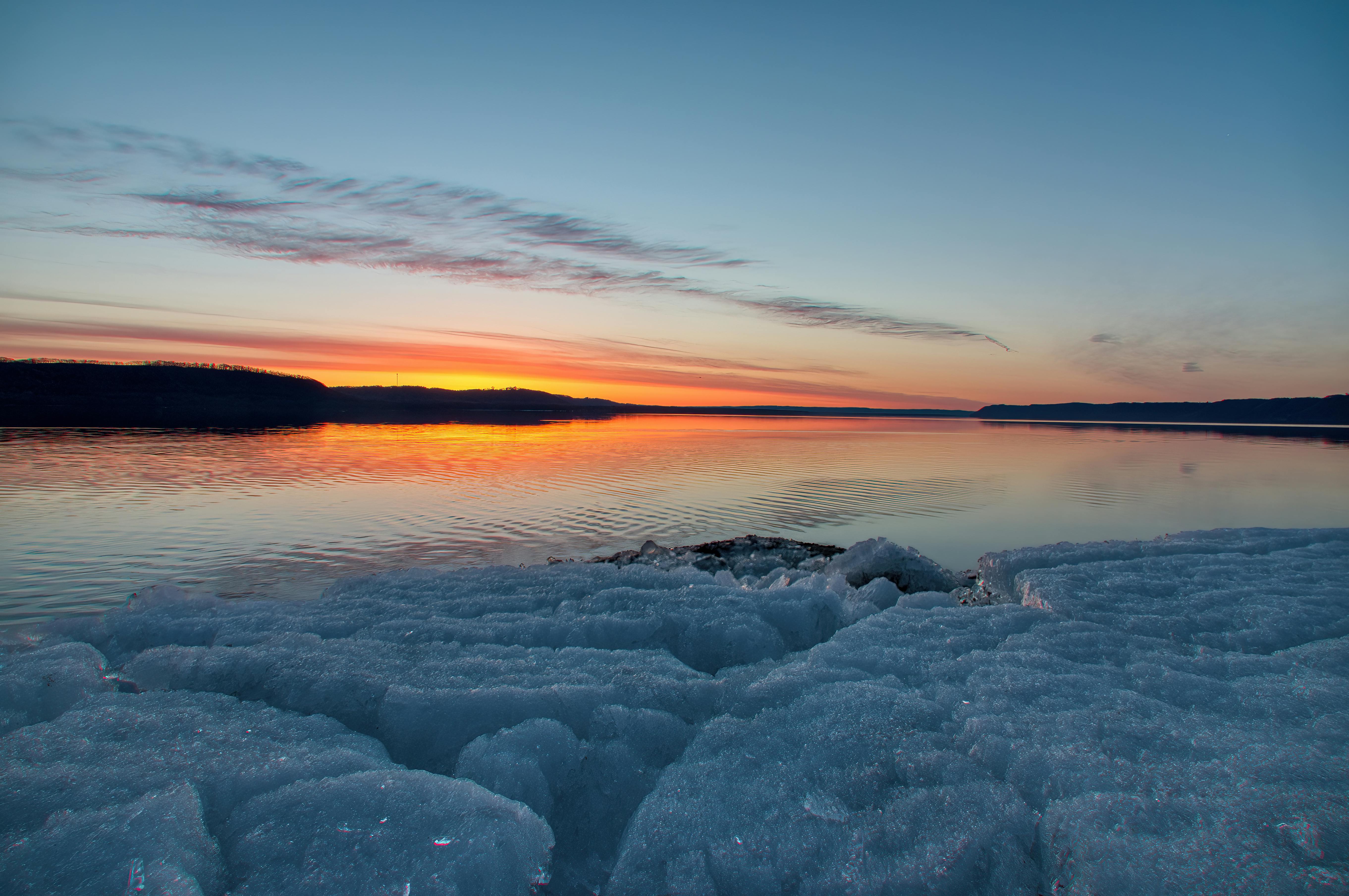 Ice on Body of Water during Sunset · Free Stock Photo
