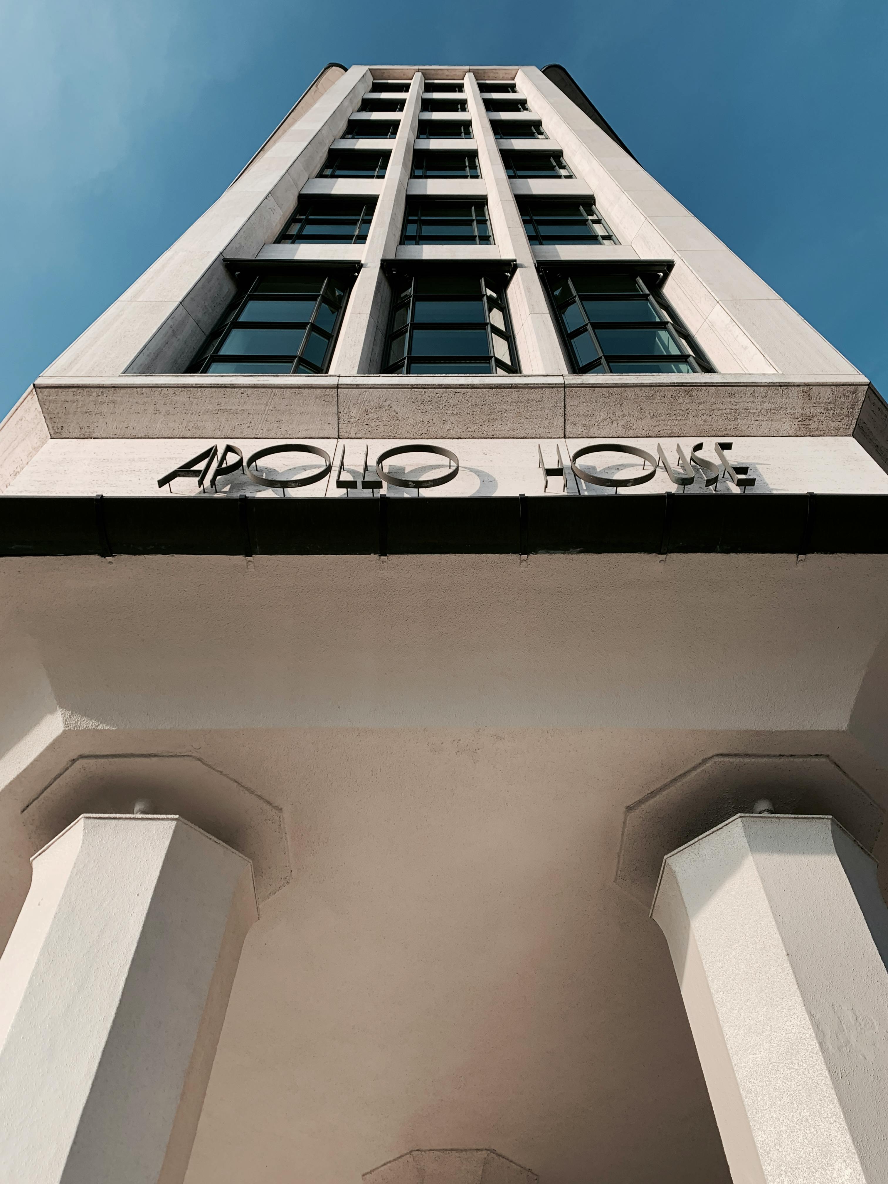 Low Angle Shot of a Apollo House · Free Stock Photo