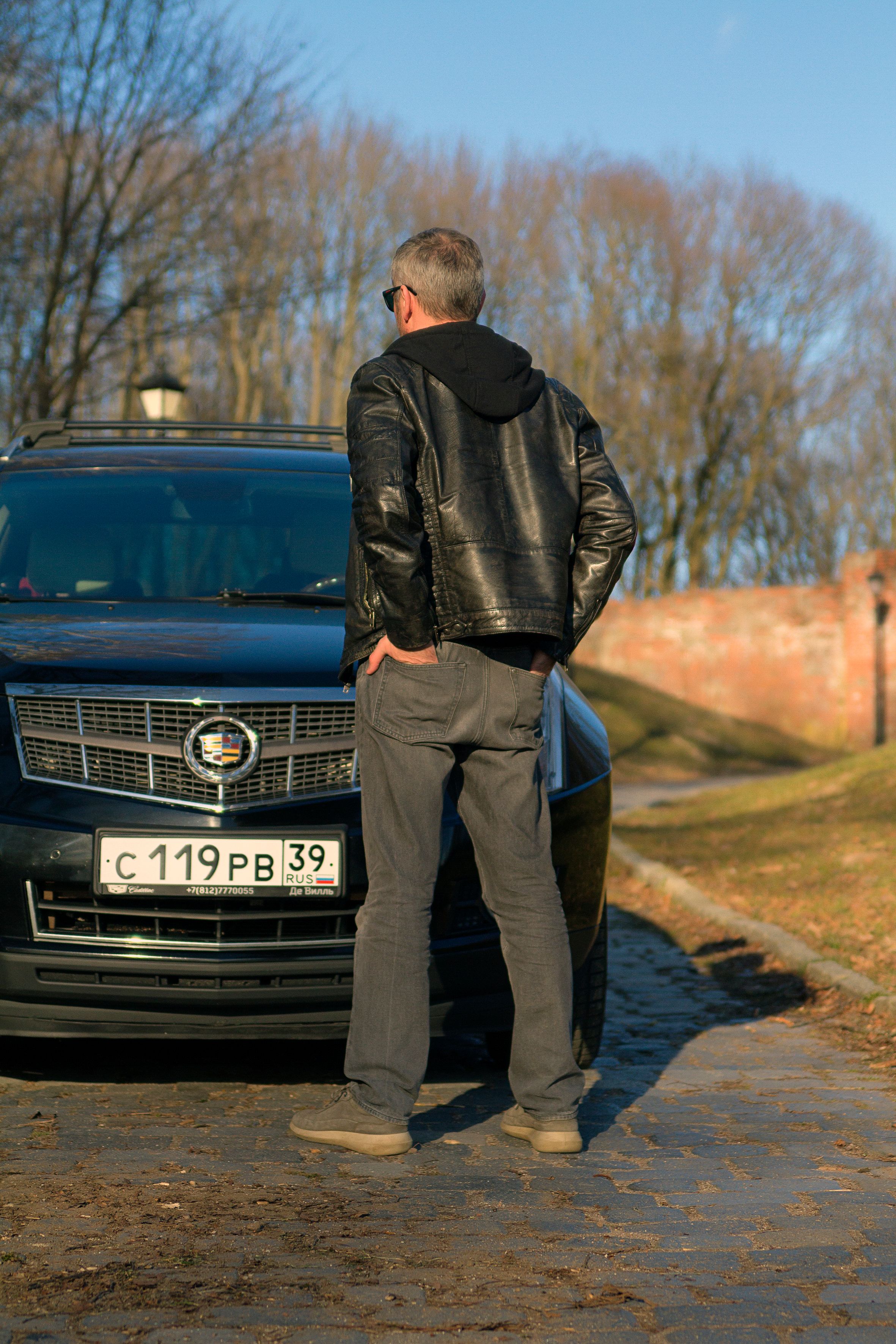Escalade Photos, Download The BEST Free Escalade Stock Photos & HD Images