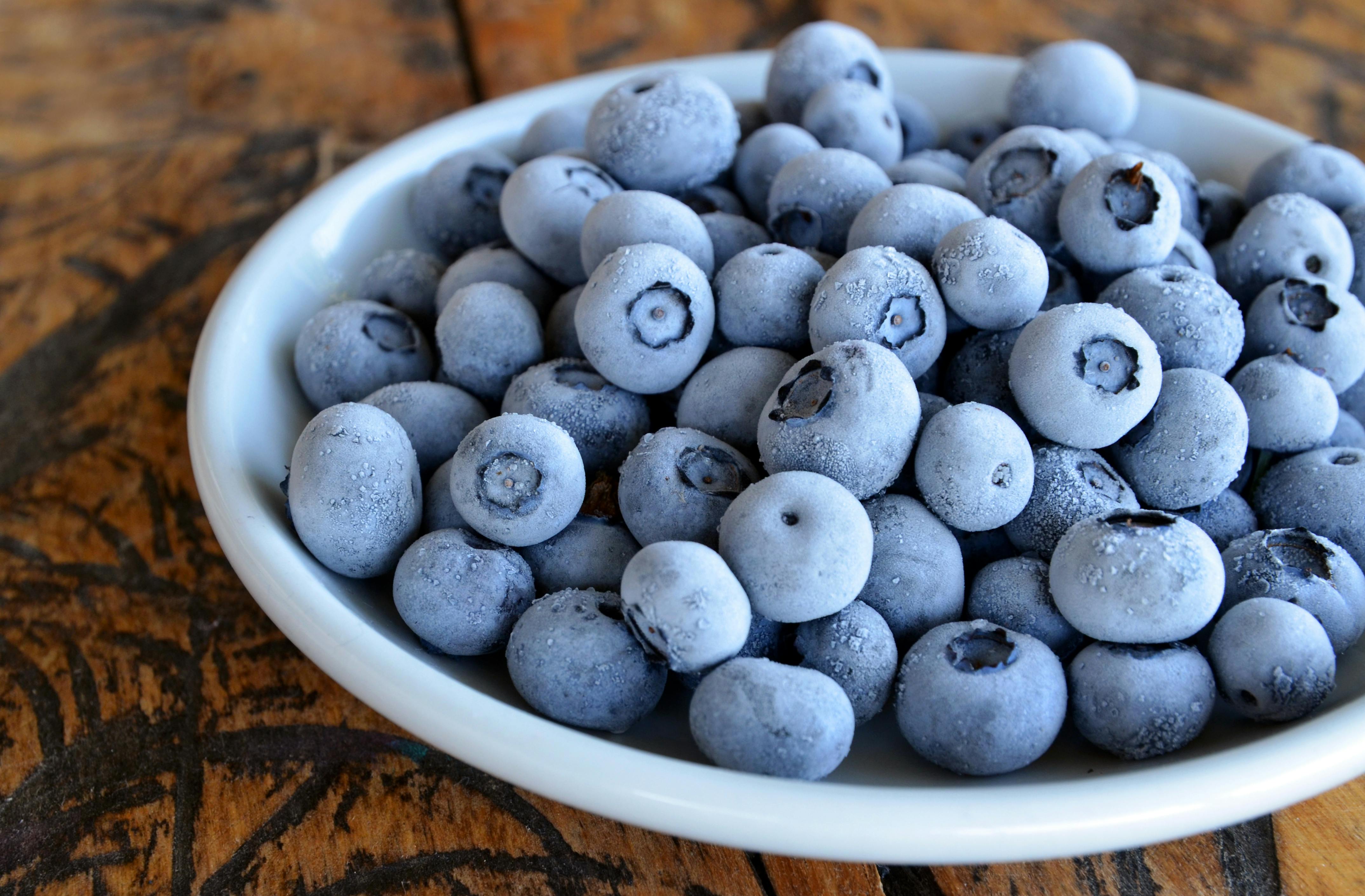Frozen Blueberries Photos, Download The BEST Free Frozen Blueberries ...