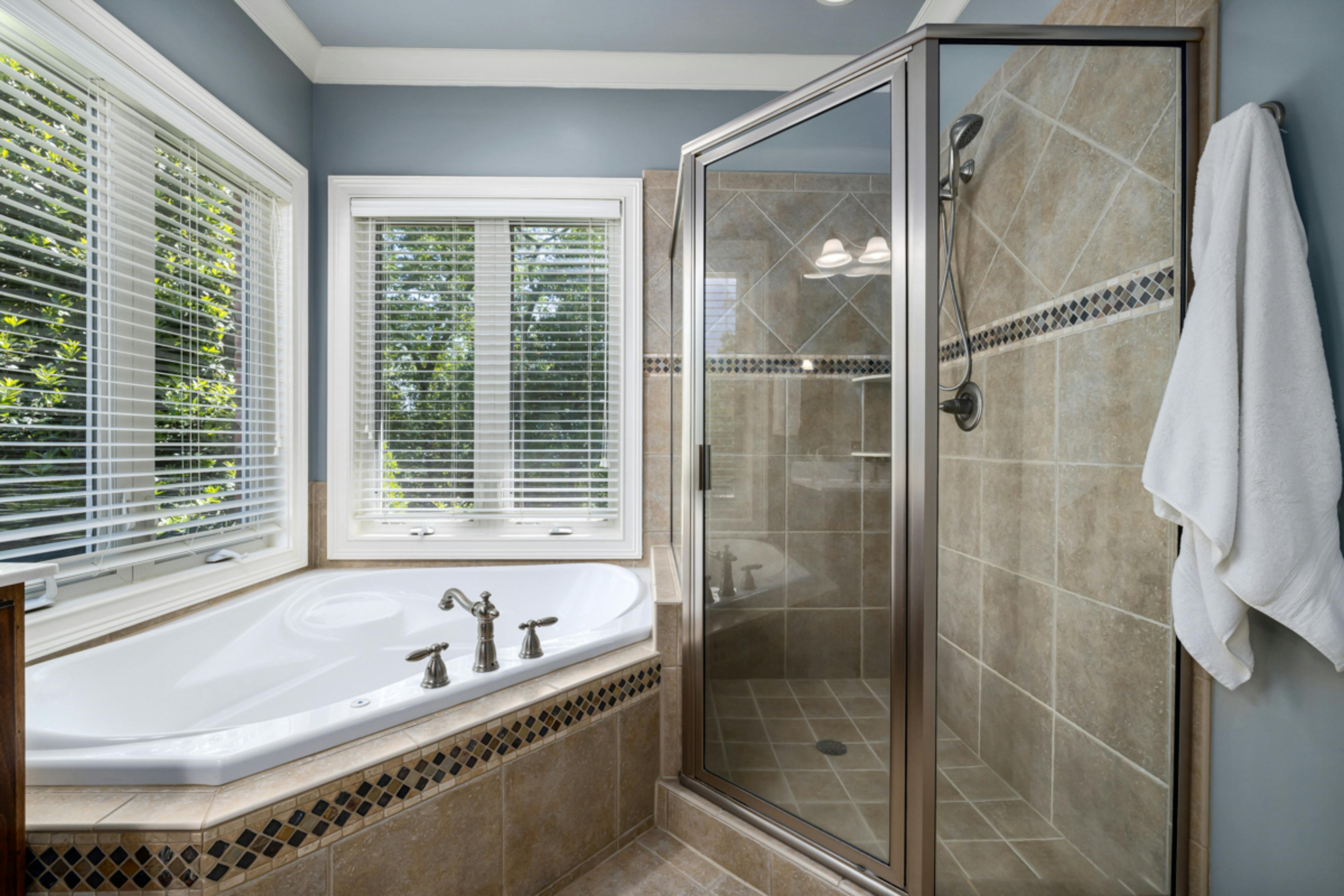 Close up of Bathtub with Shower · Free Stock Photo
