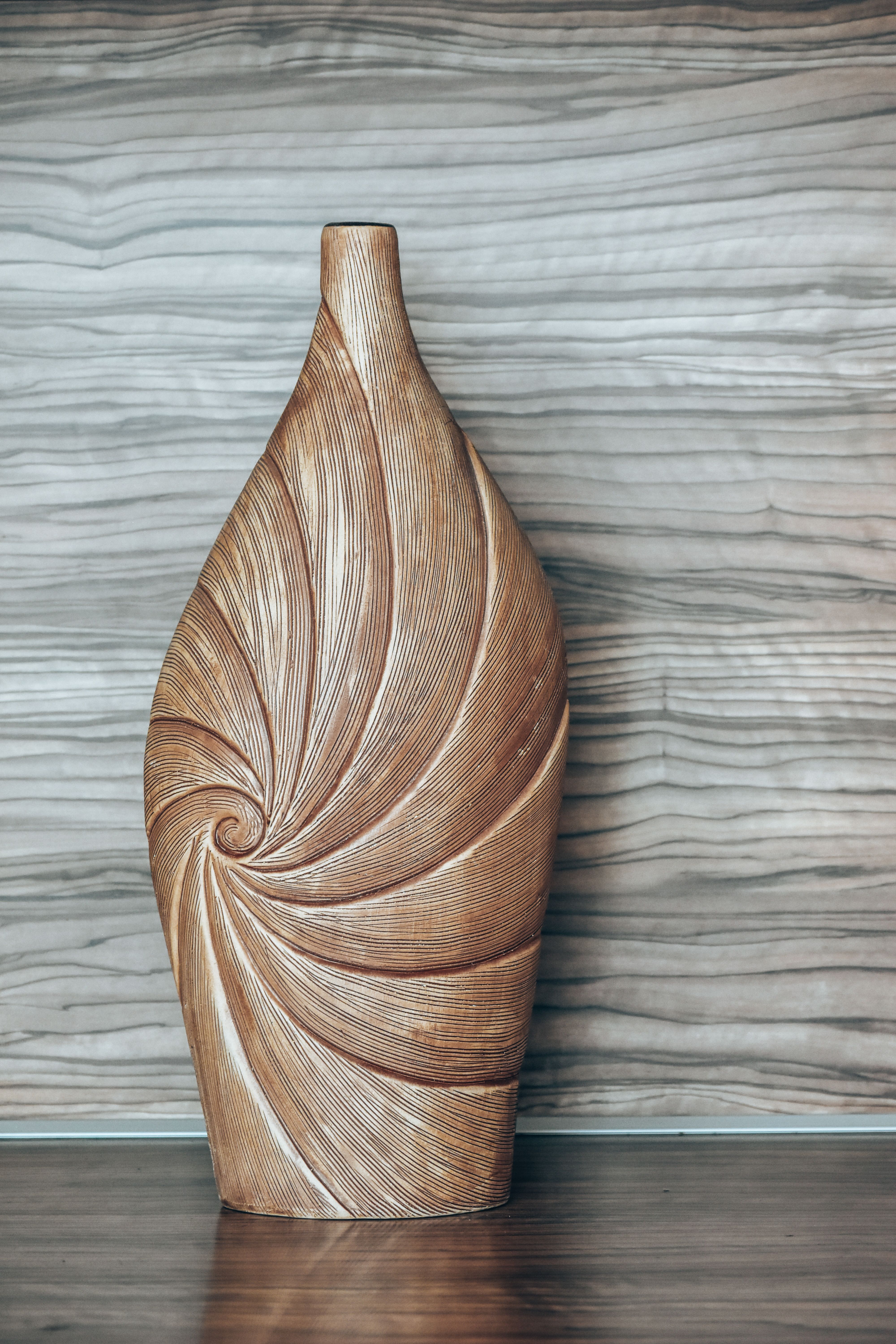 Close-up Photo of a Vase · Free Stock Photo
