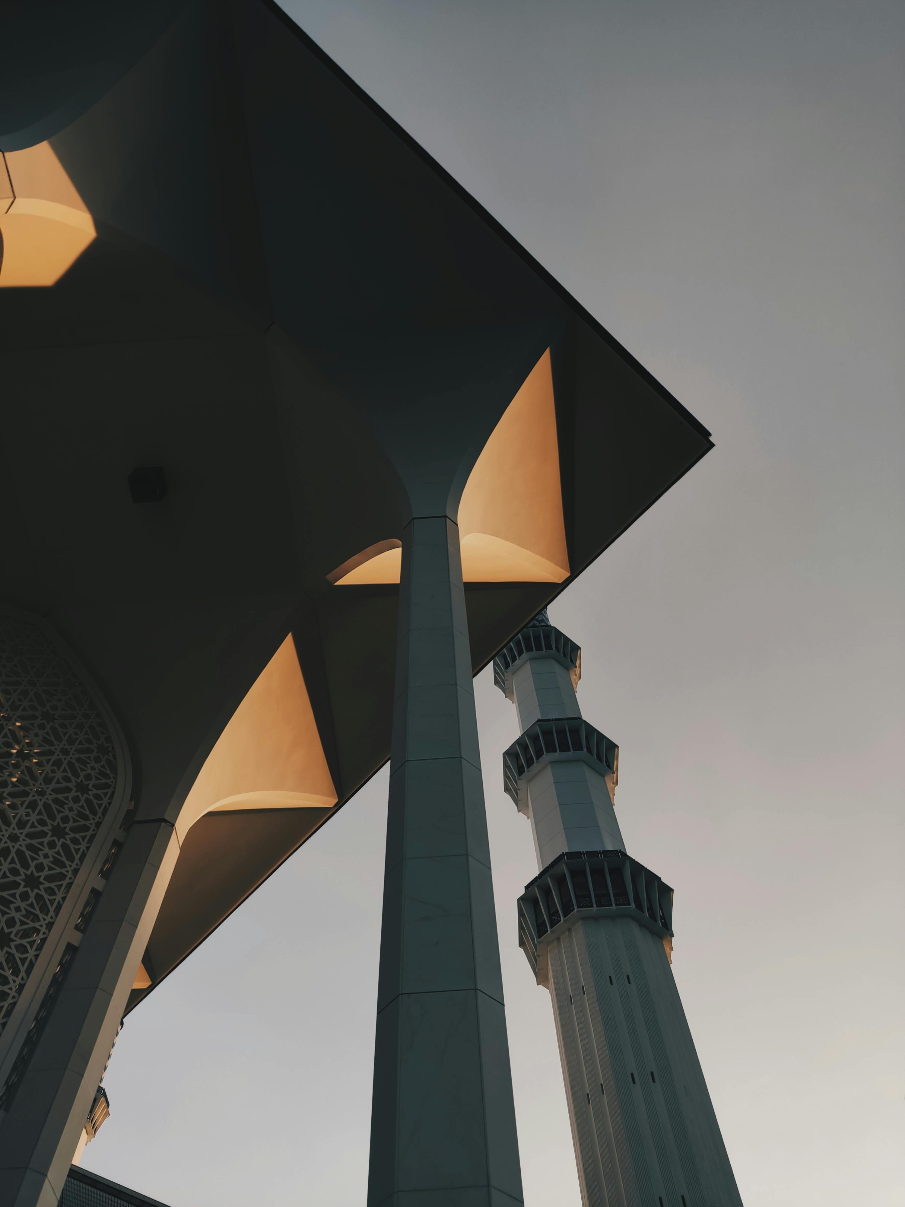 Geometrical Shapes on Mosque Roof · Free Stock Photo
