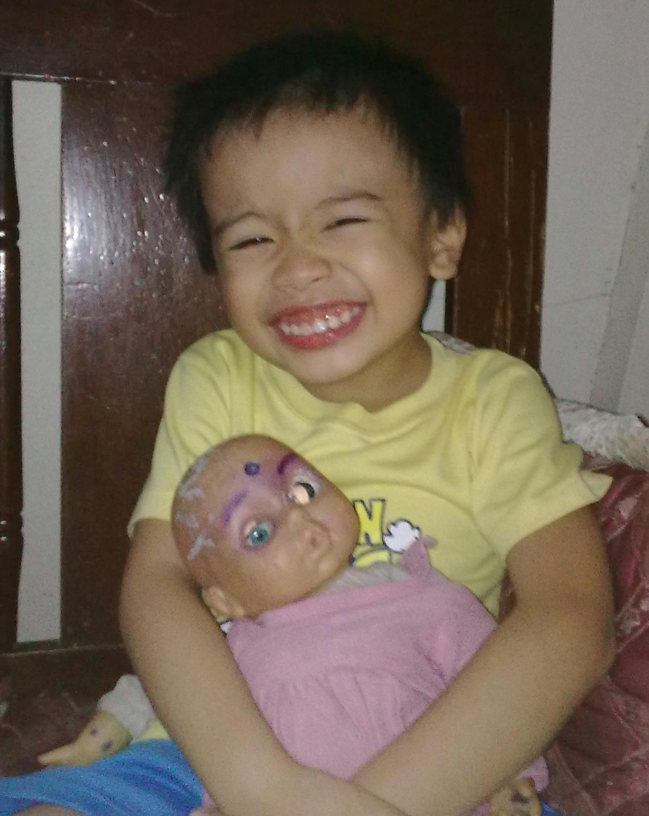 Free stock photo of cute boy, giggle, little boy smiling