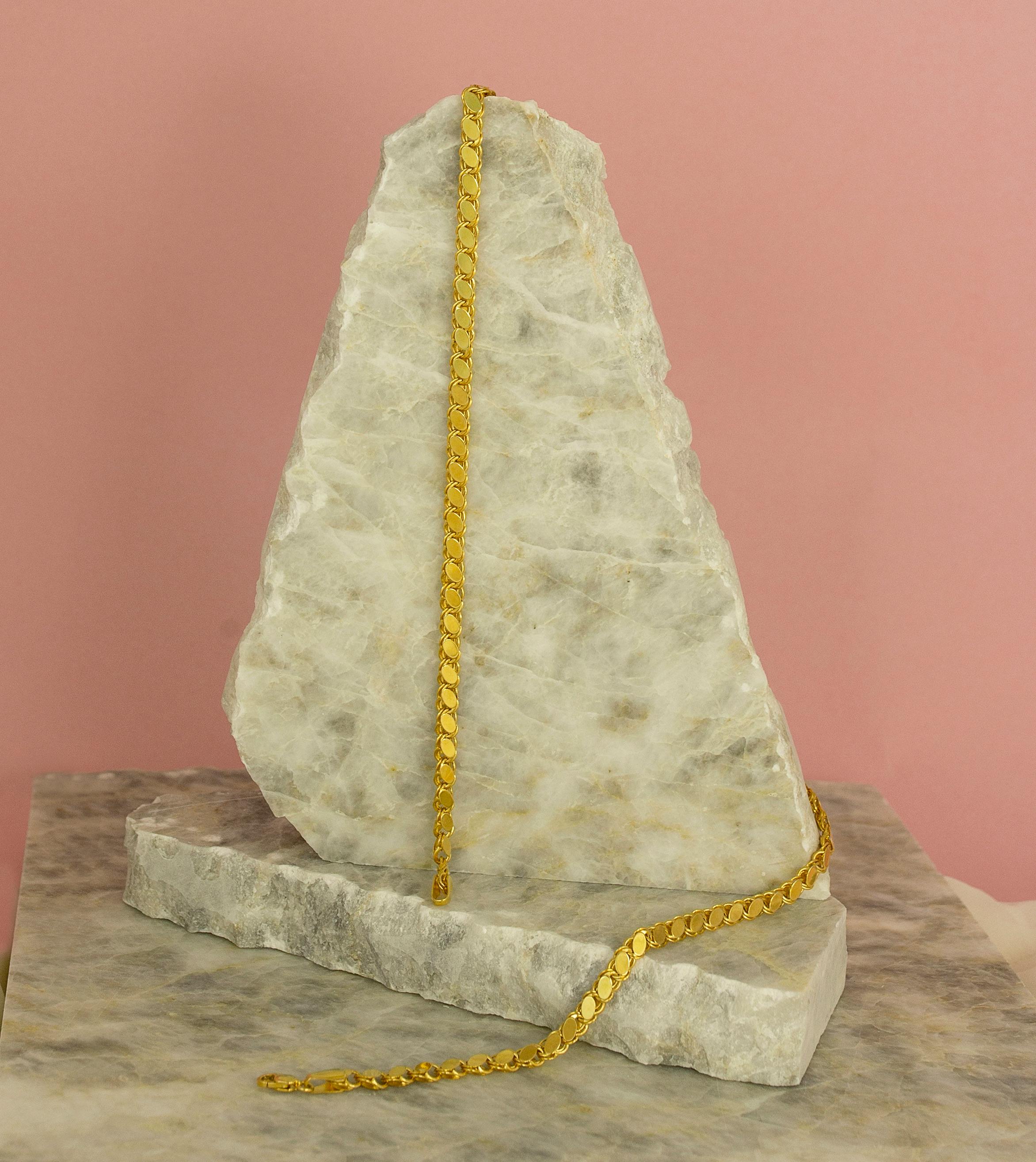 Golden Chain on Rocks · Free Stock Photo