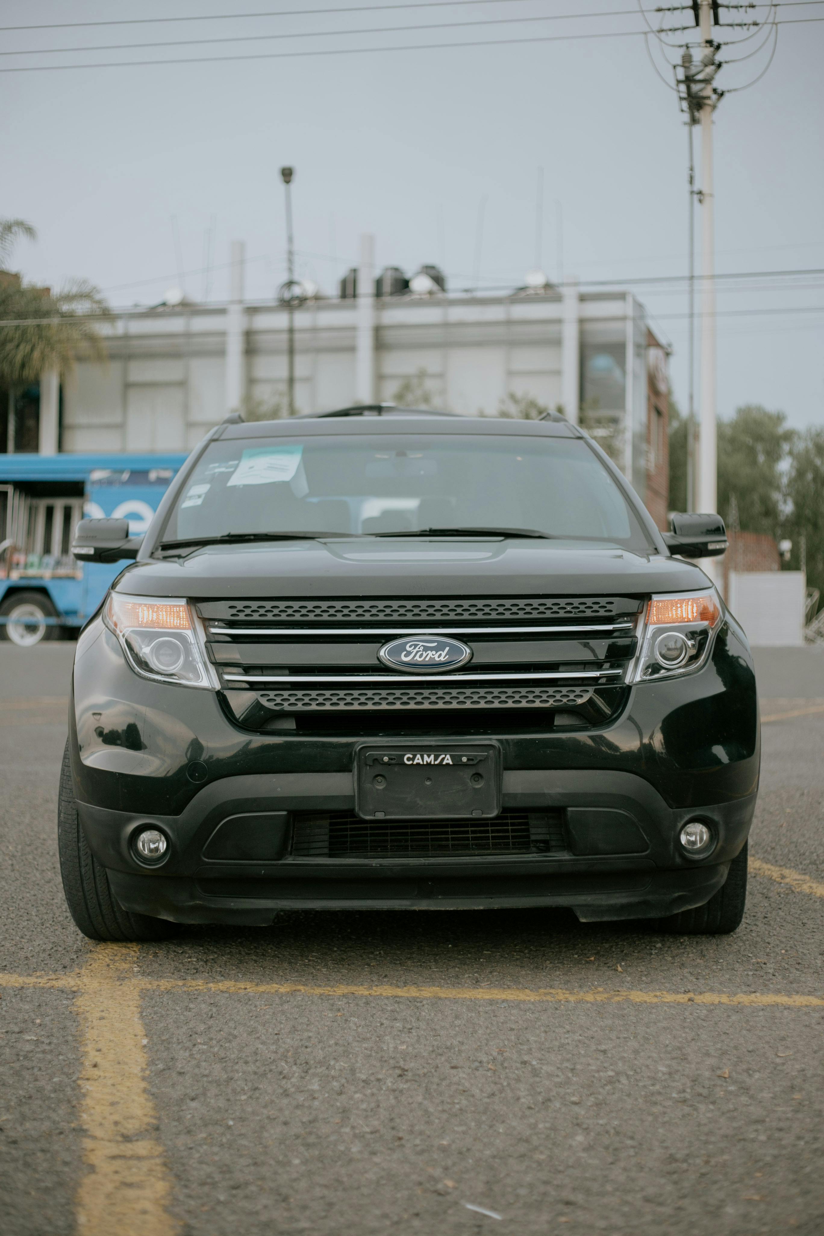 Black Ford Suv on Road · Free Stock Photo