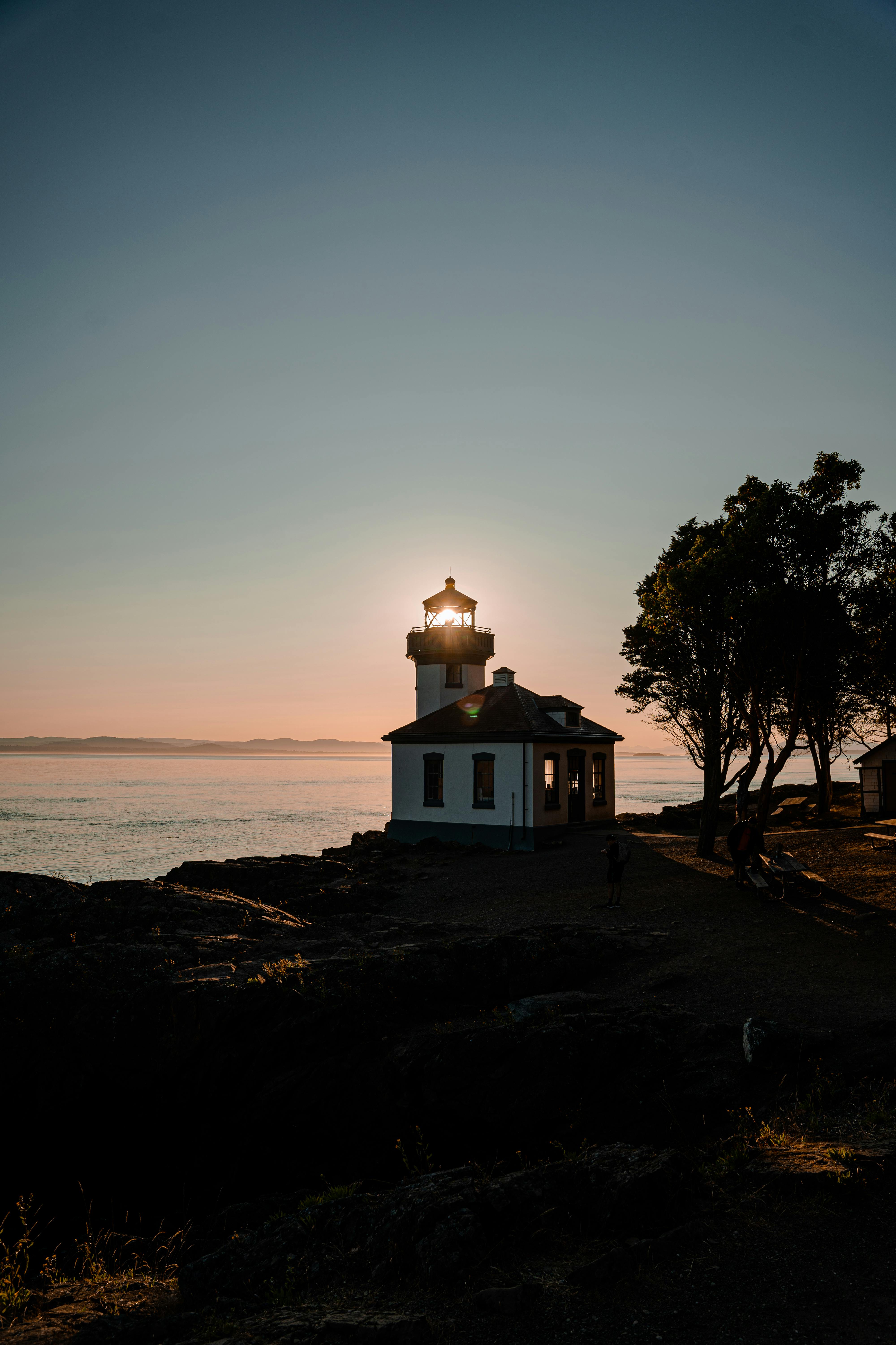 Sunlight behind Lighthouse · Free Stock Photo