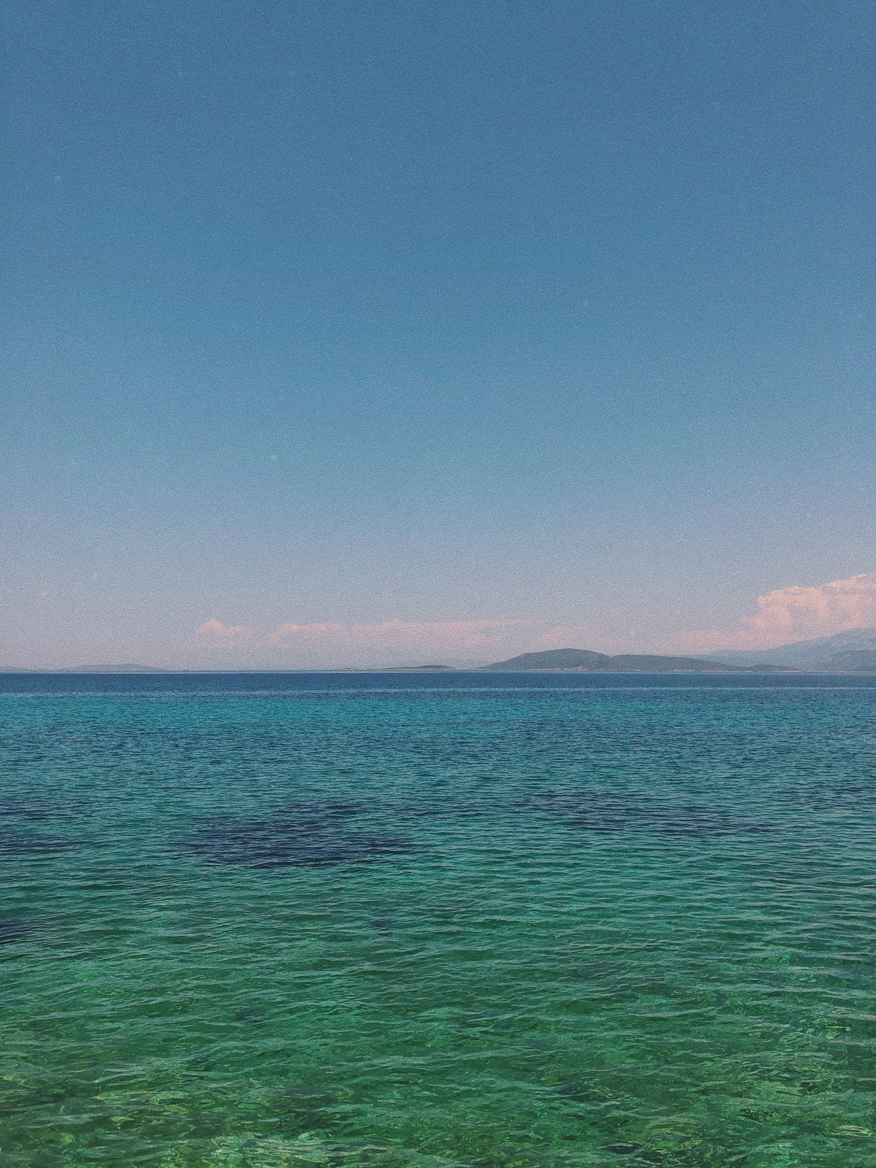Clear Sky over Sea · Free Stock Photo