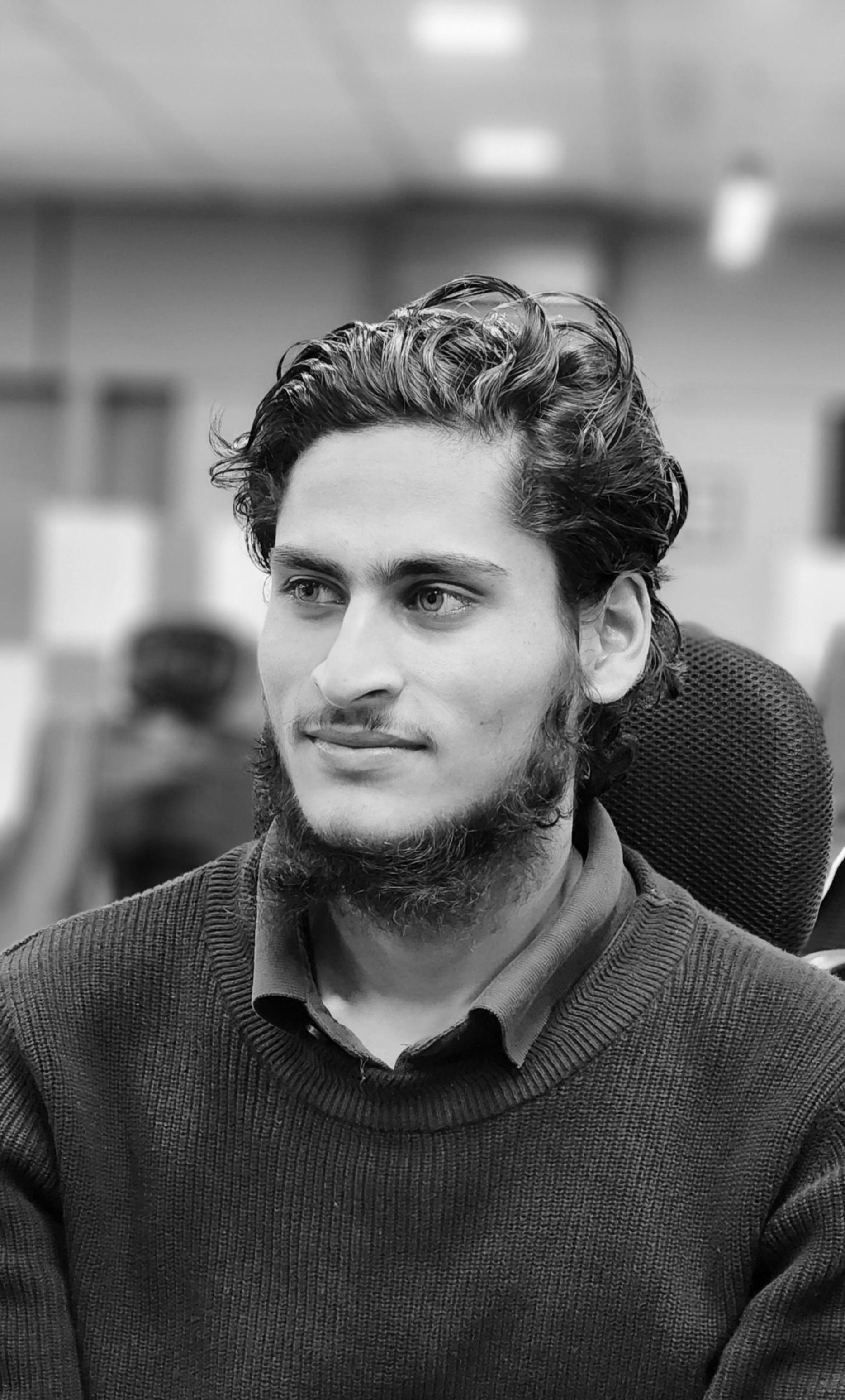 Grayscale Portrait of a Man · Free Stock Photo