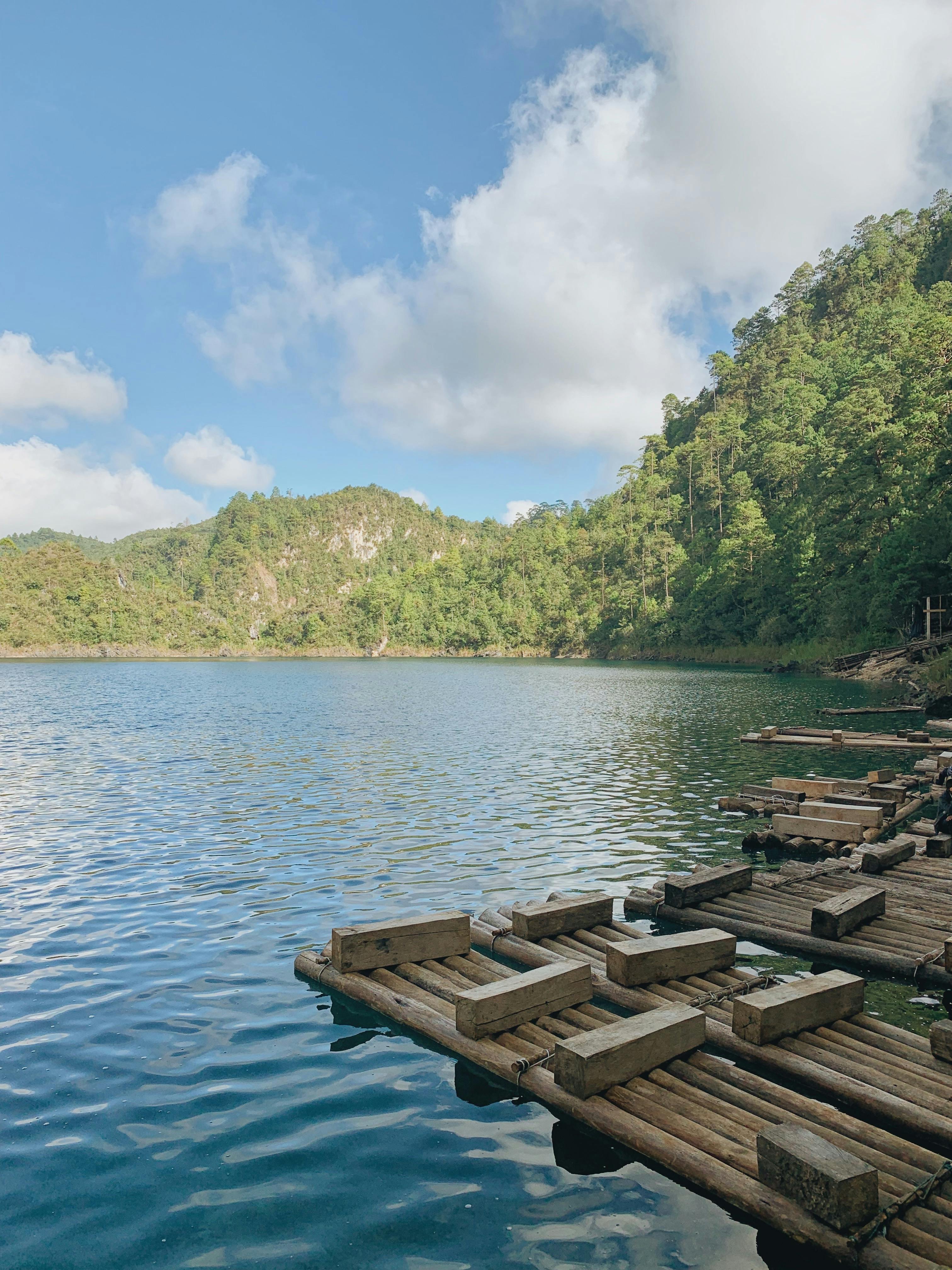Rafts on Lake · Free Stock Photo