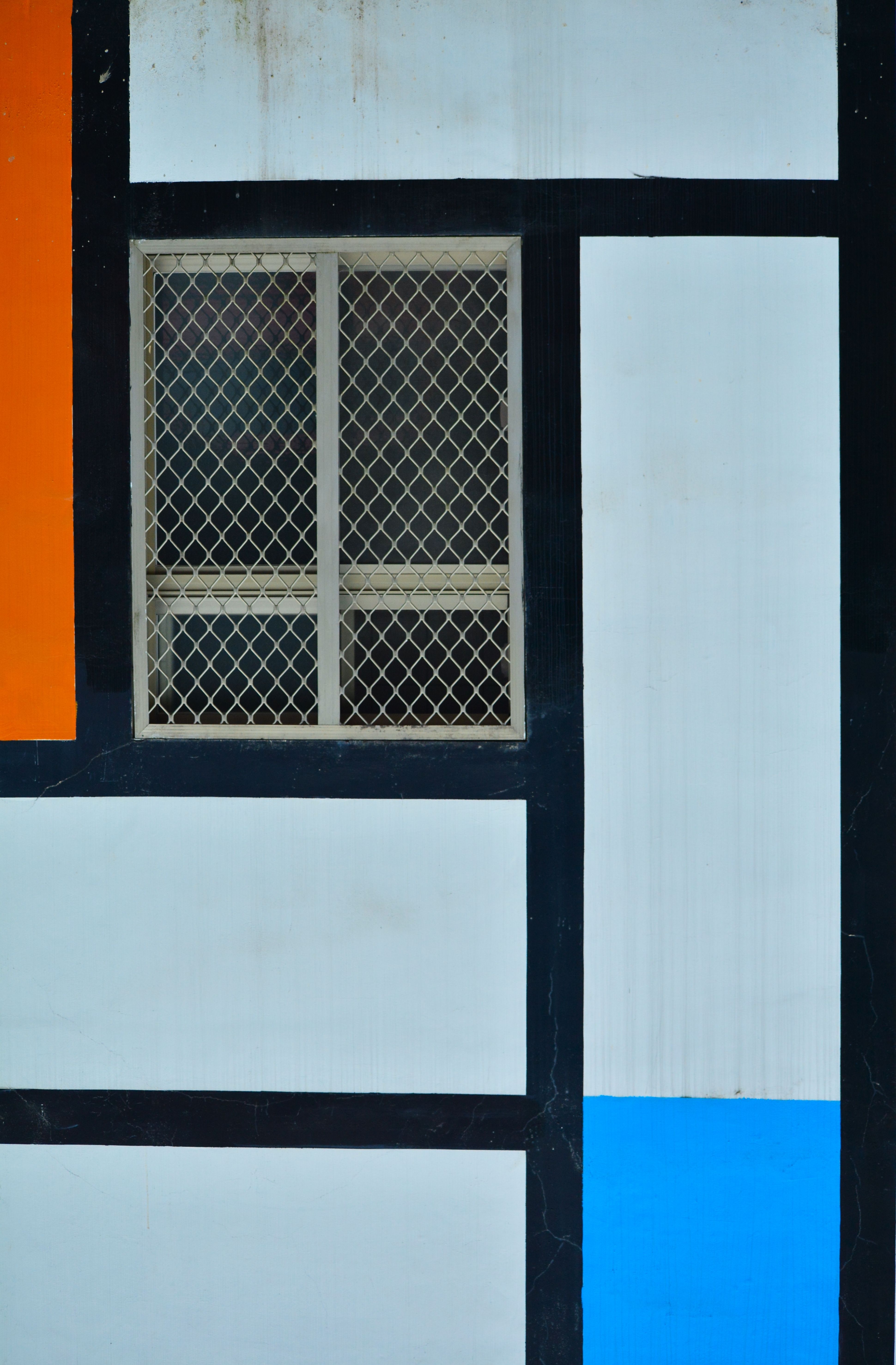 Screen Window on a Wall · Free Stock Photo